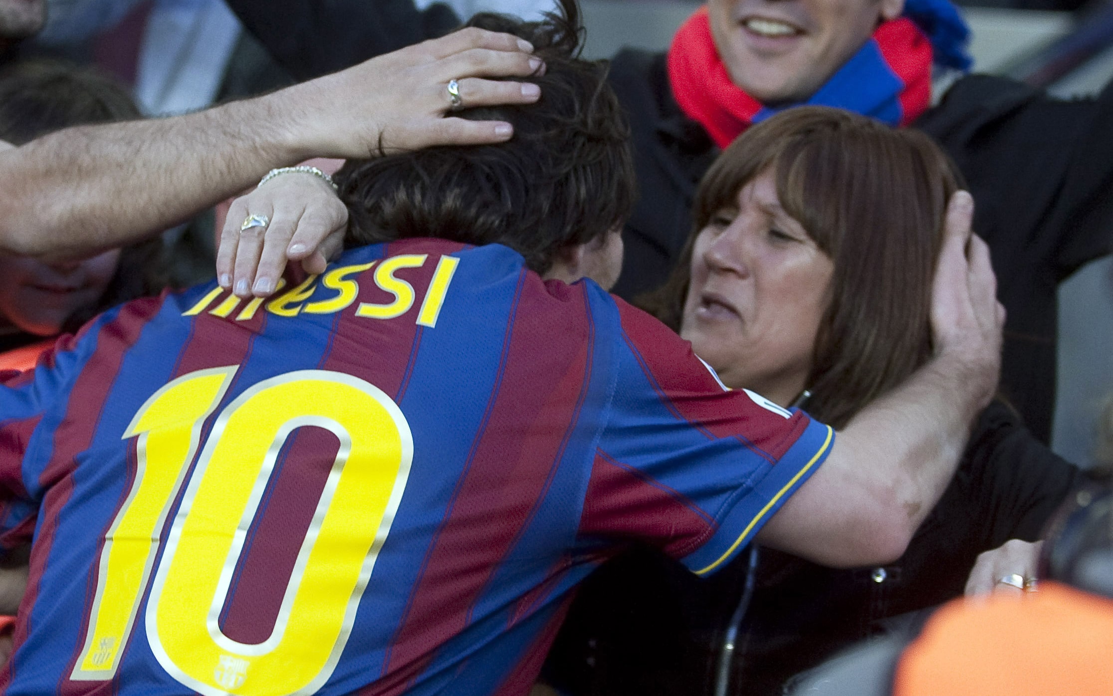10 of Messi's best goal celebrations