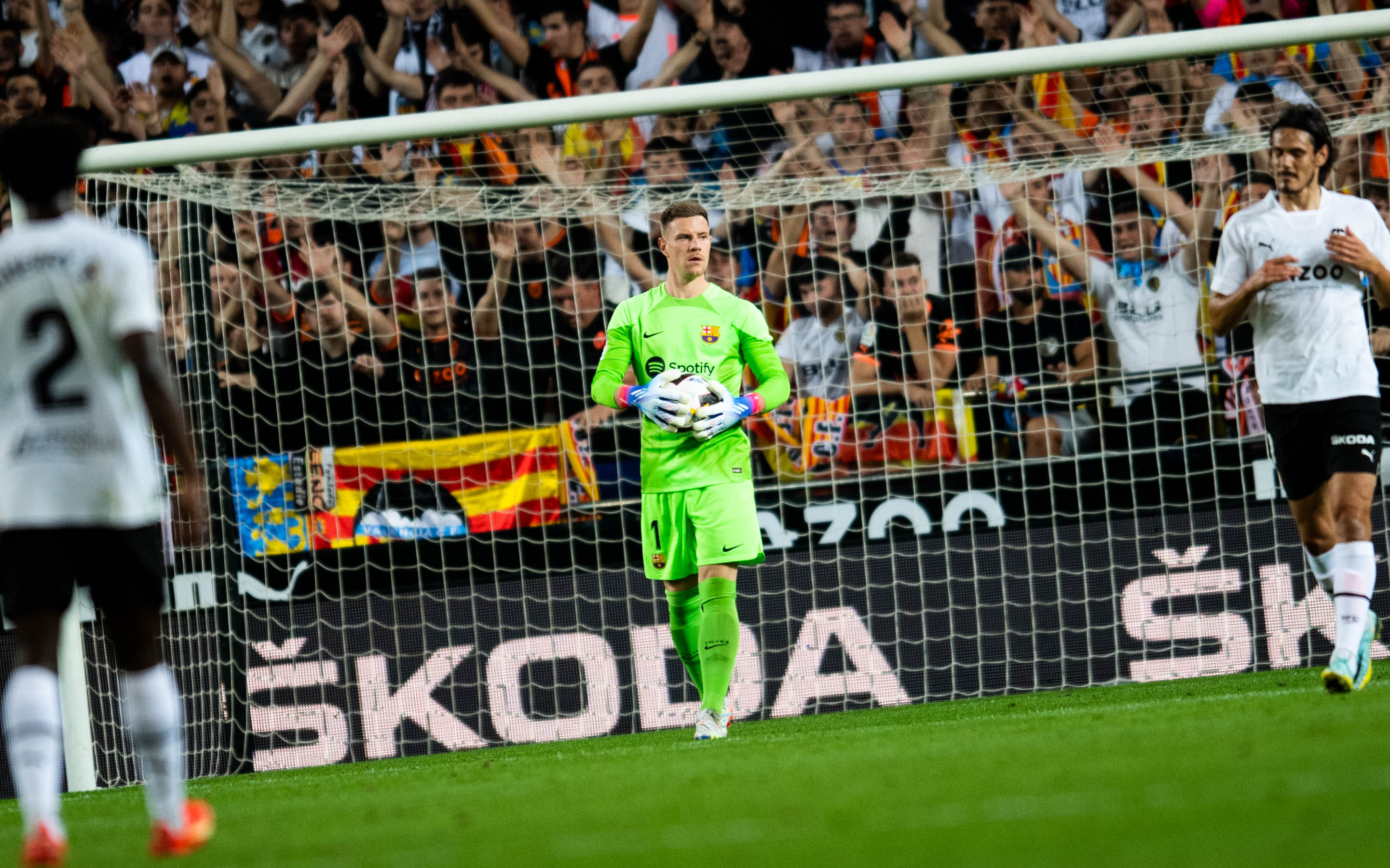 Lewandowski and Ter Stegen in the groove