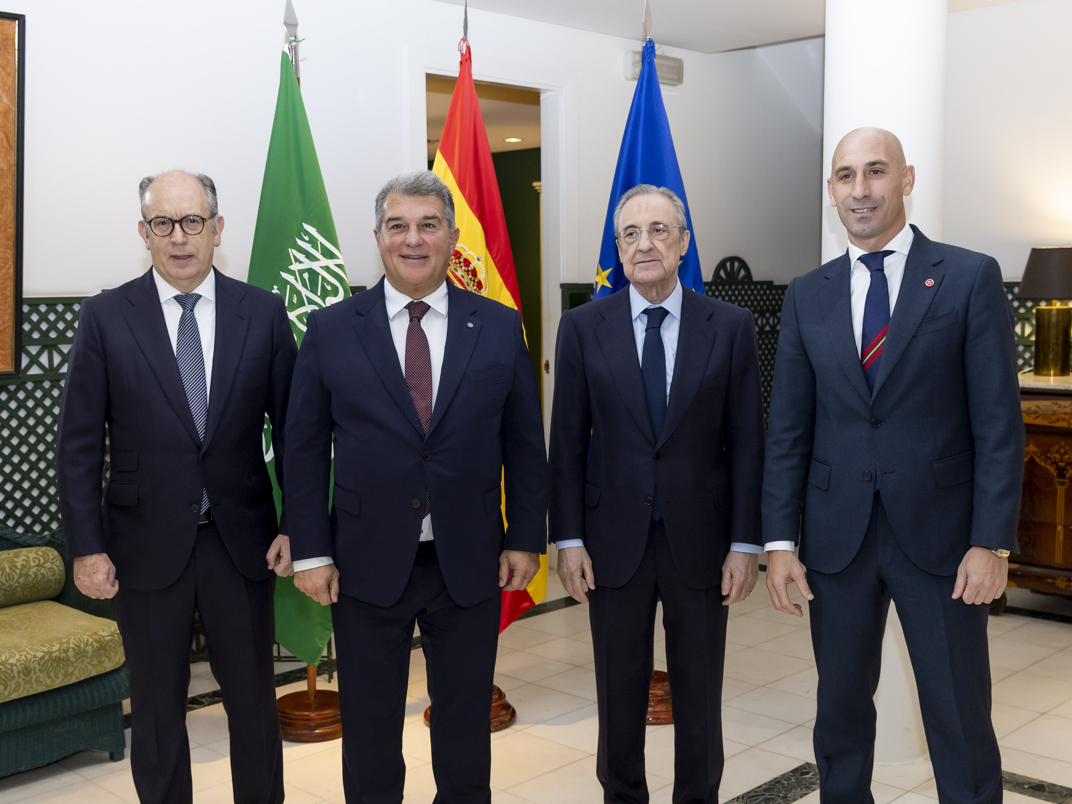 Spanish Embassy in Riyadh welcomes El Clásico