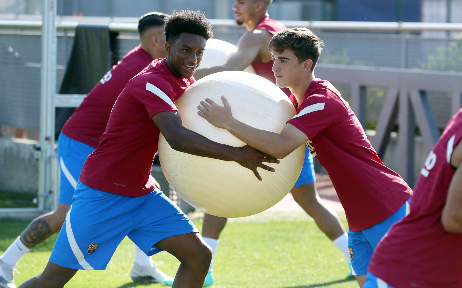 Musiala, Bellingham y Gavi lideran la lista al Golden Boy - glbnews.com
