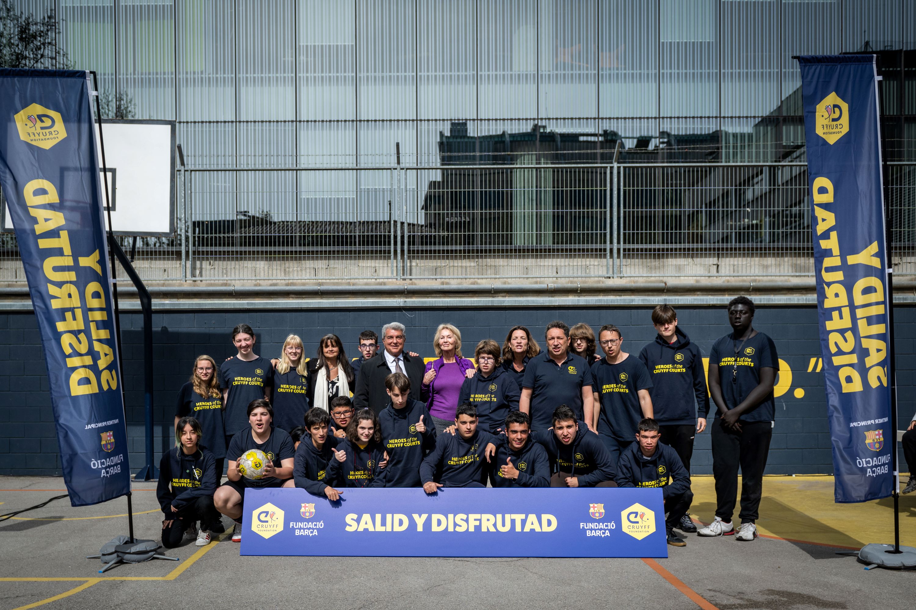 Tribute to the social legacy of Johan Cruyff with the Barça Foundation ...