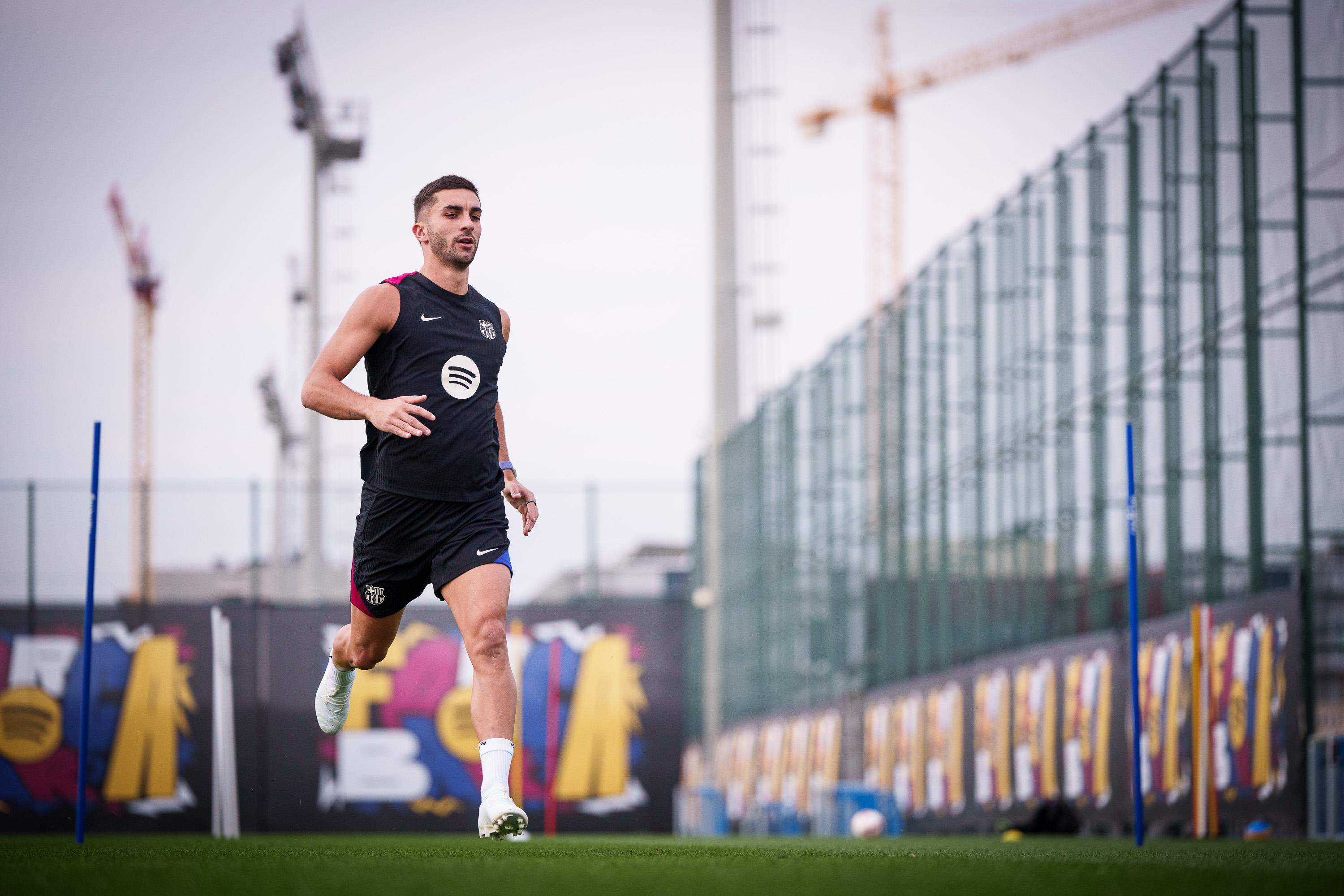 Ferran Torres continues recovery