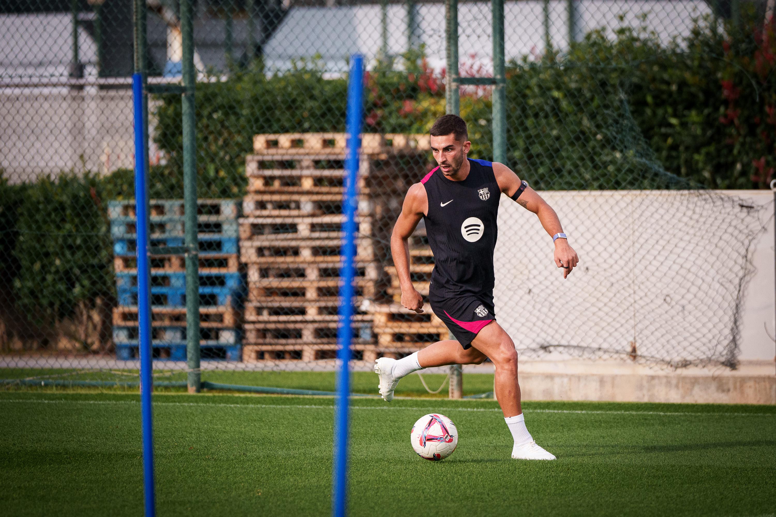 Ferran Torres continues recovery