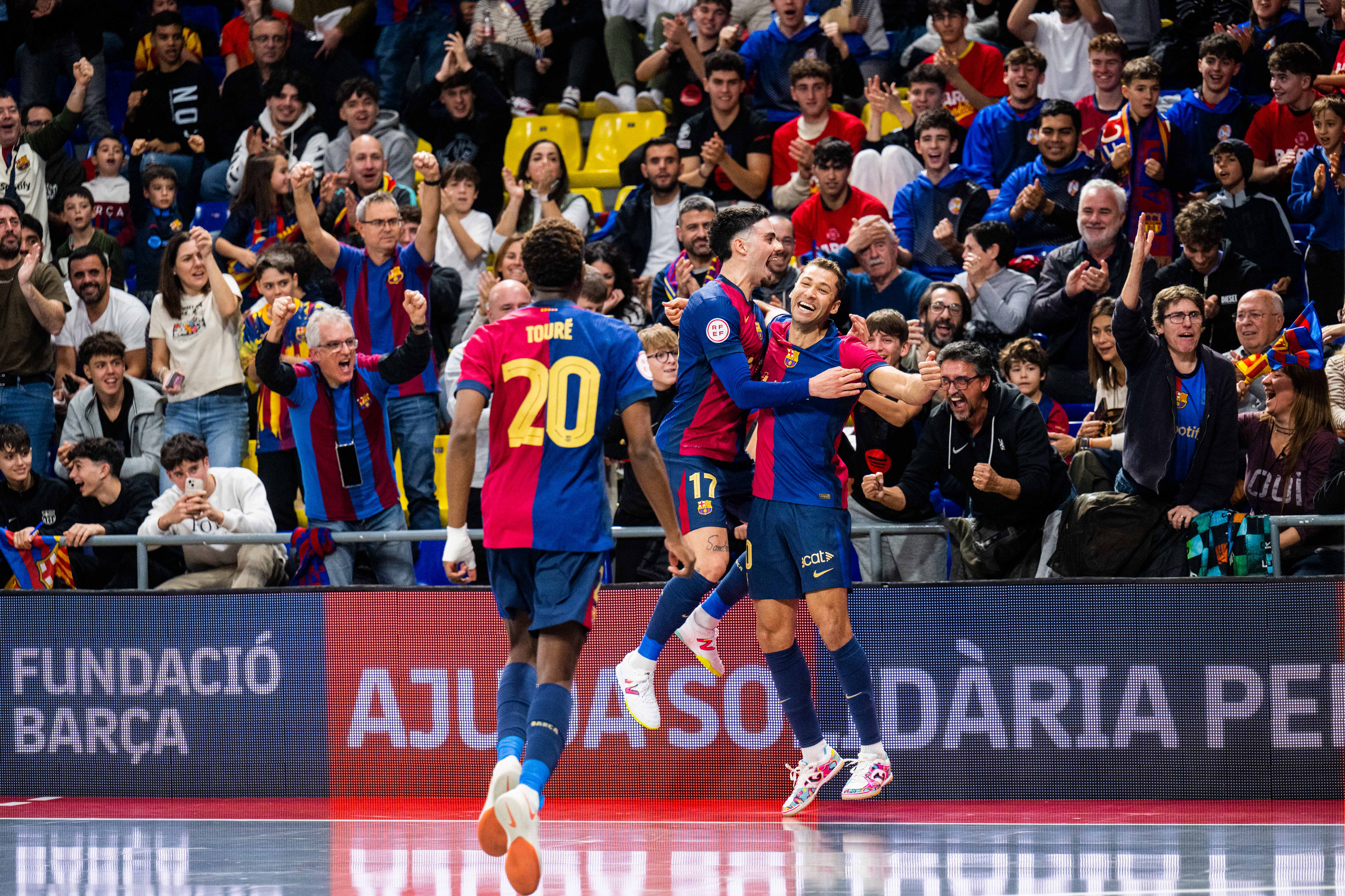 Barça 7-3 Palma Futsal: Celebrations all round