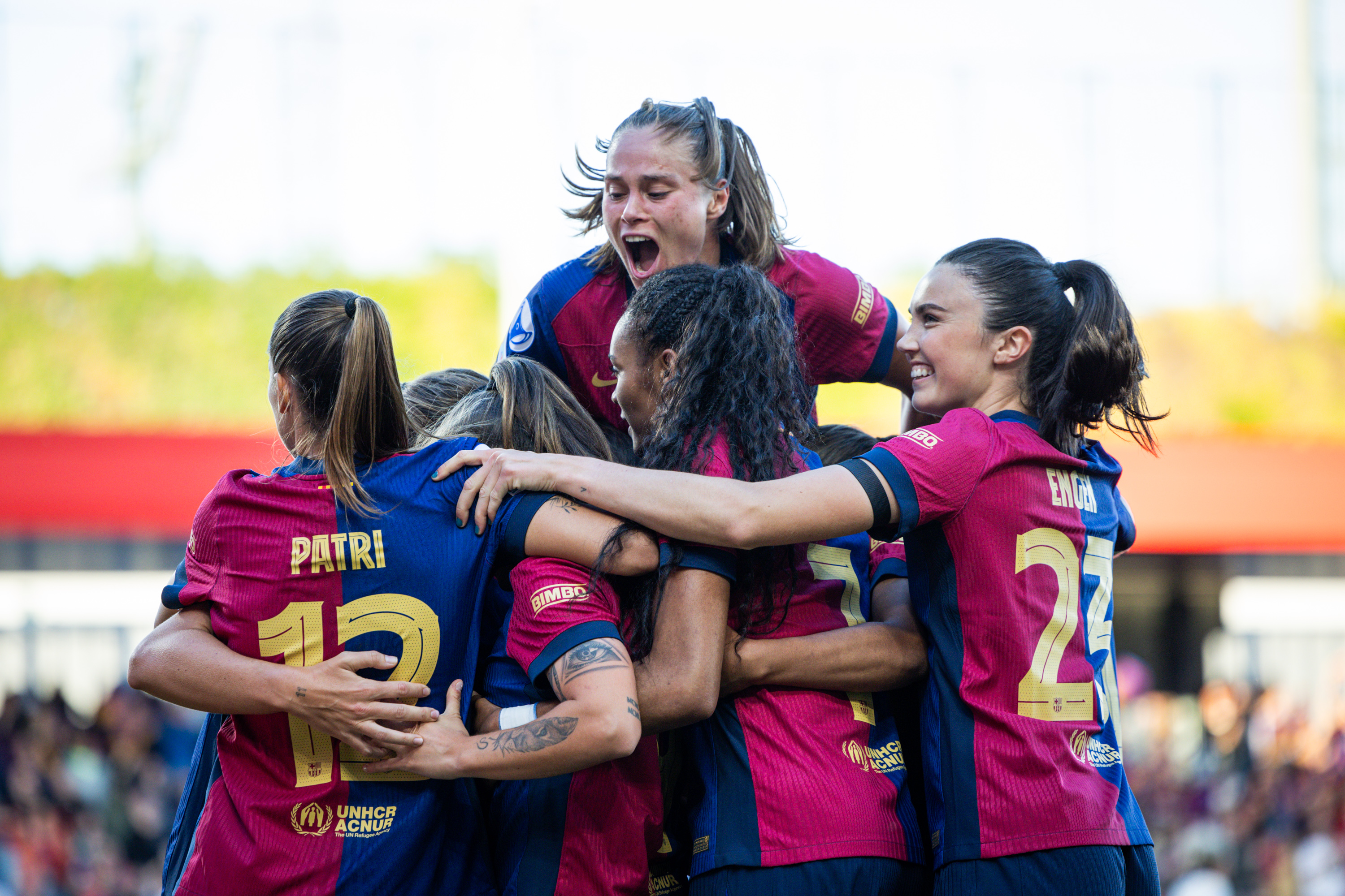 UWCL PREVIEW | Chelsea v FC Barcelona