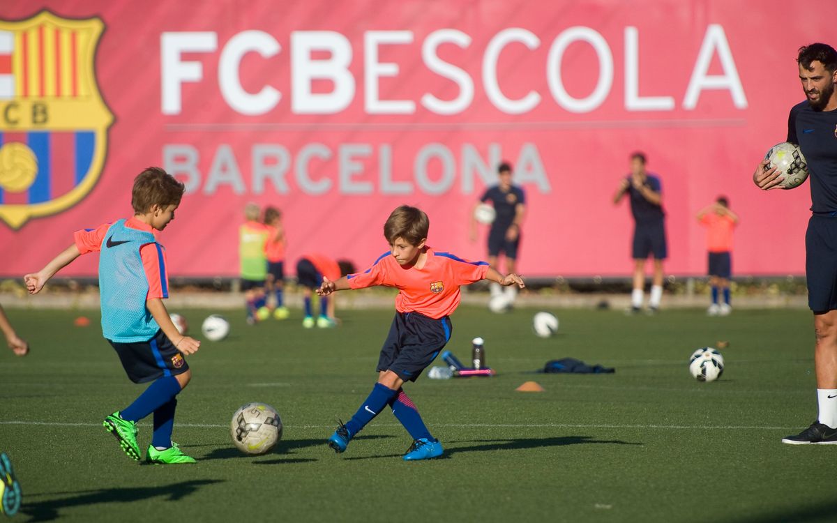 Back to school at FCBEscola