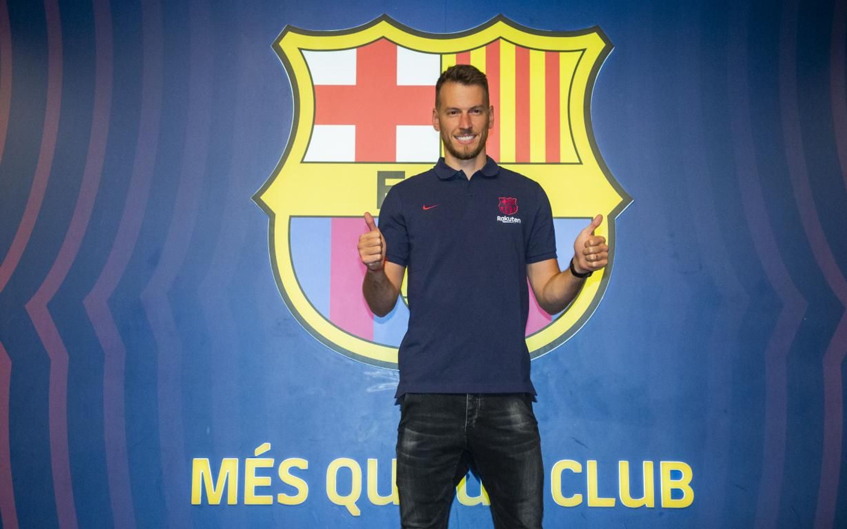 El primer dia de Neto en Barcelona, en imágenes