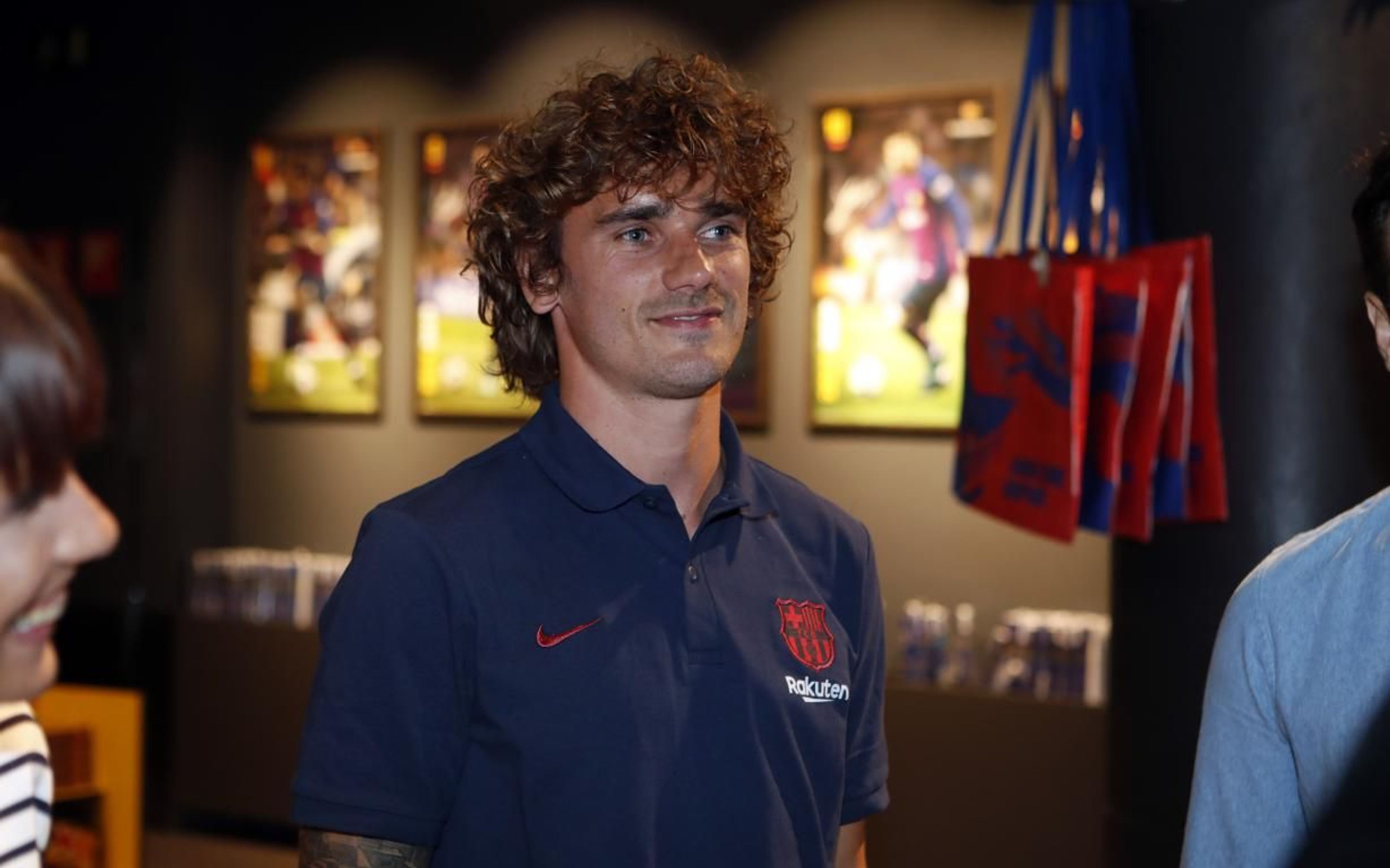 In pictures: Griezmann's first day in Barcelona