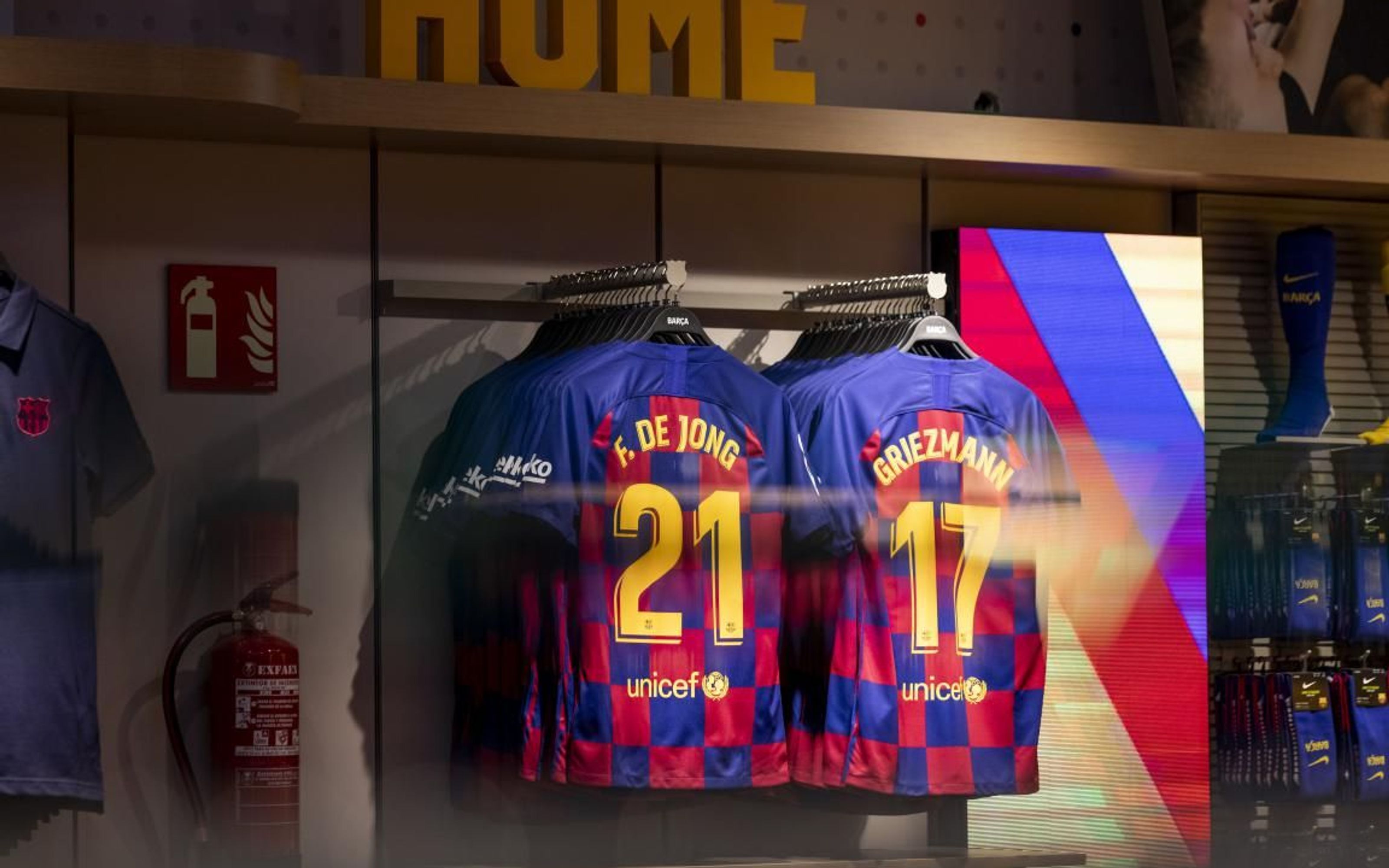 This is the new Barça Store Canaletes