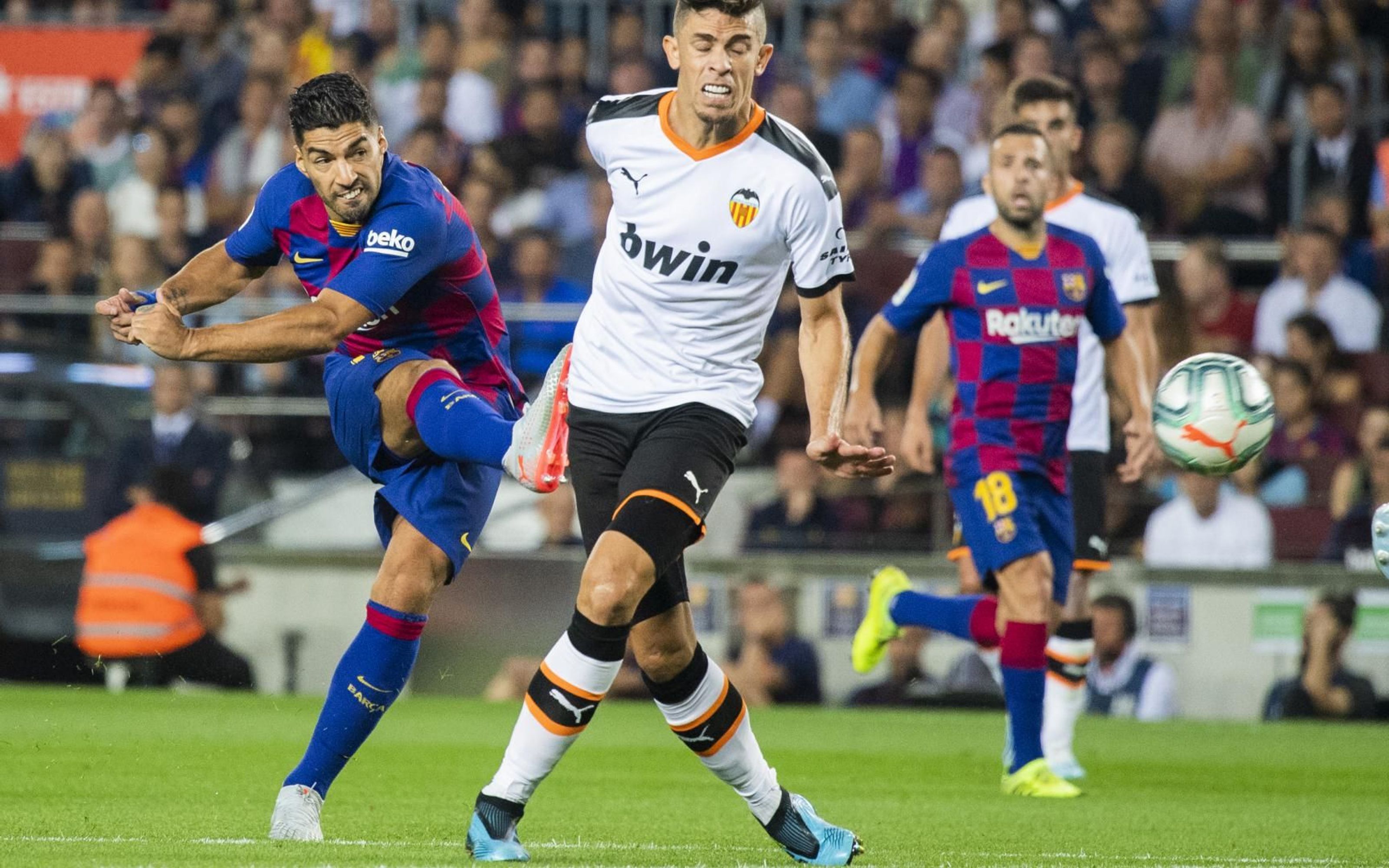 Barça v Valencia, in photos