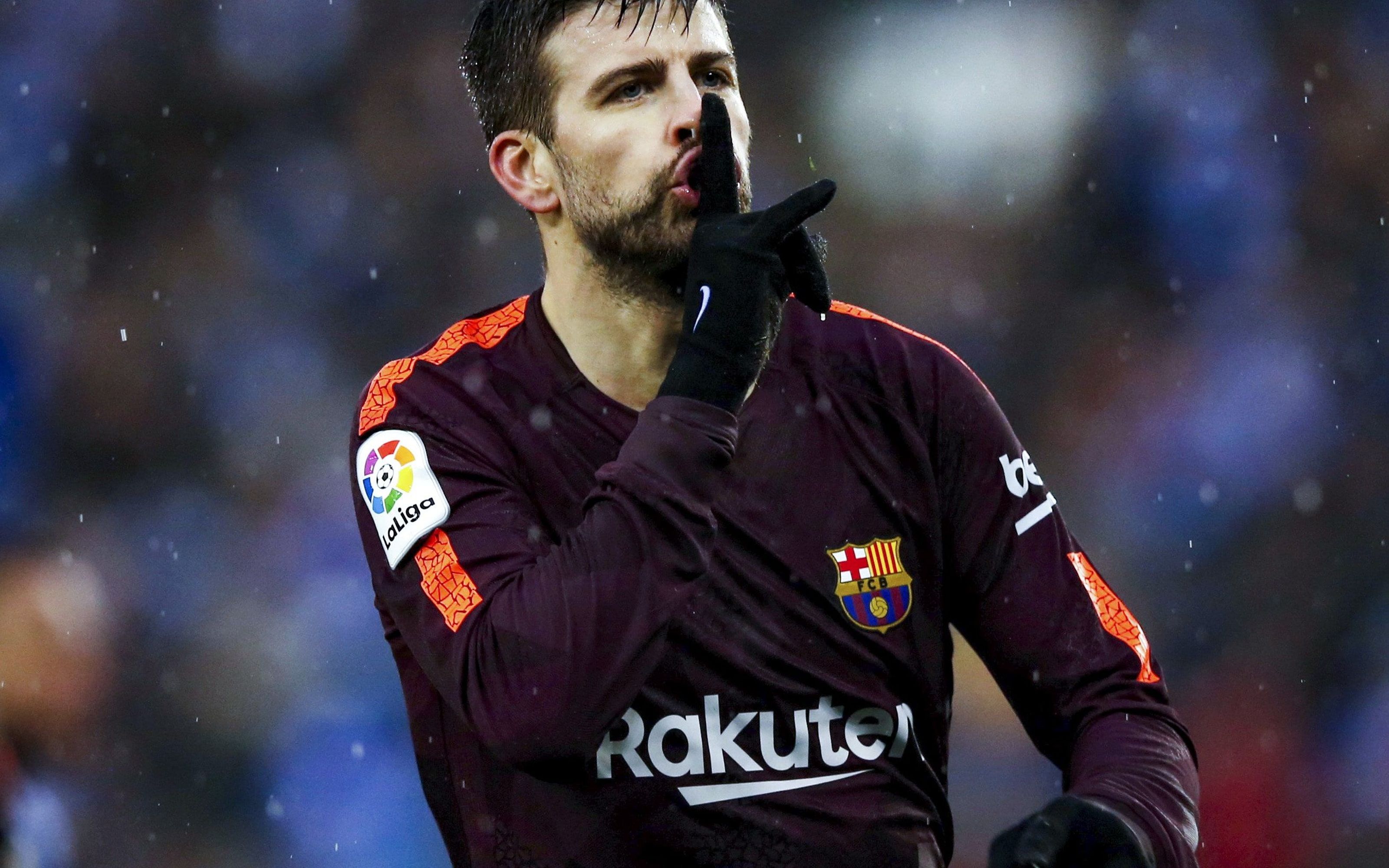 The best photos of Gerard Piqué