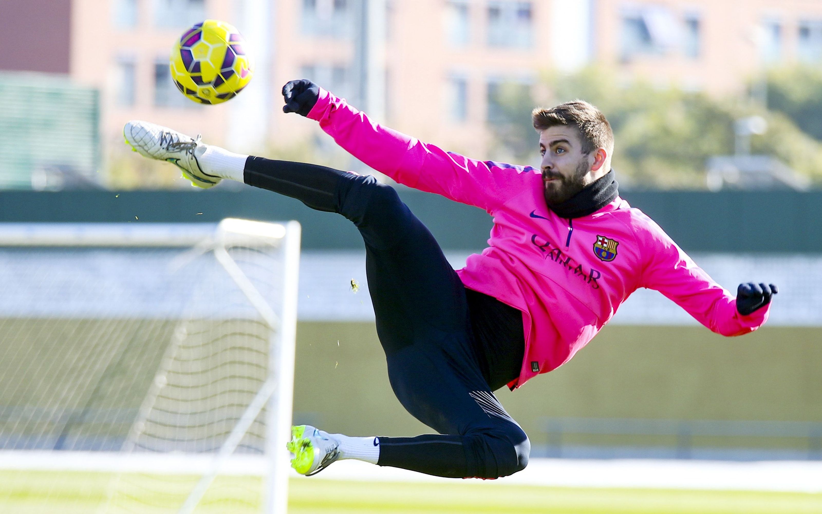 The best photos of Gerard Piqué
