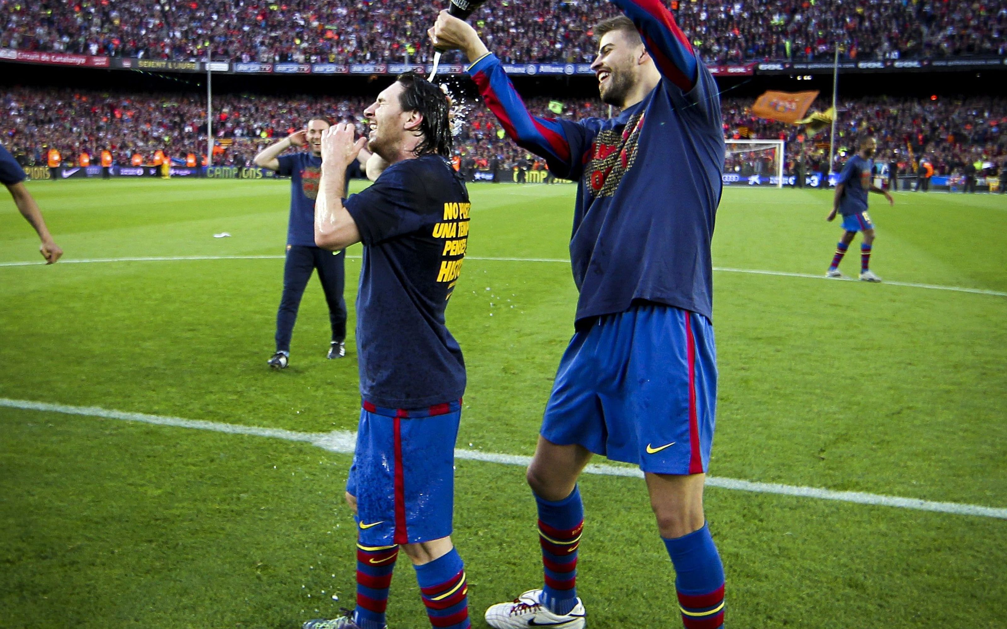 The best photos of Gerard Piqué