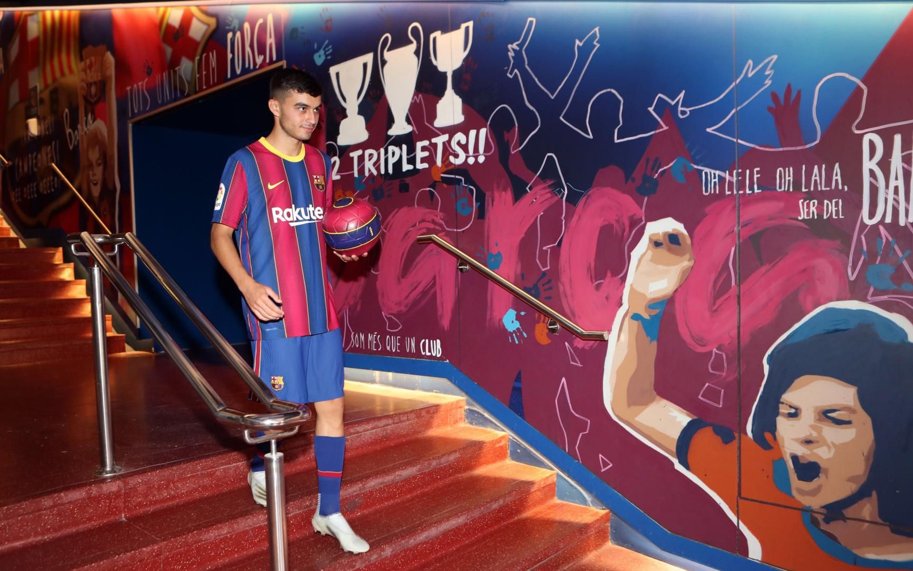 Pedri's presentation, in pictures