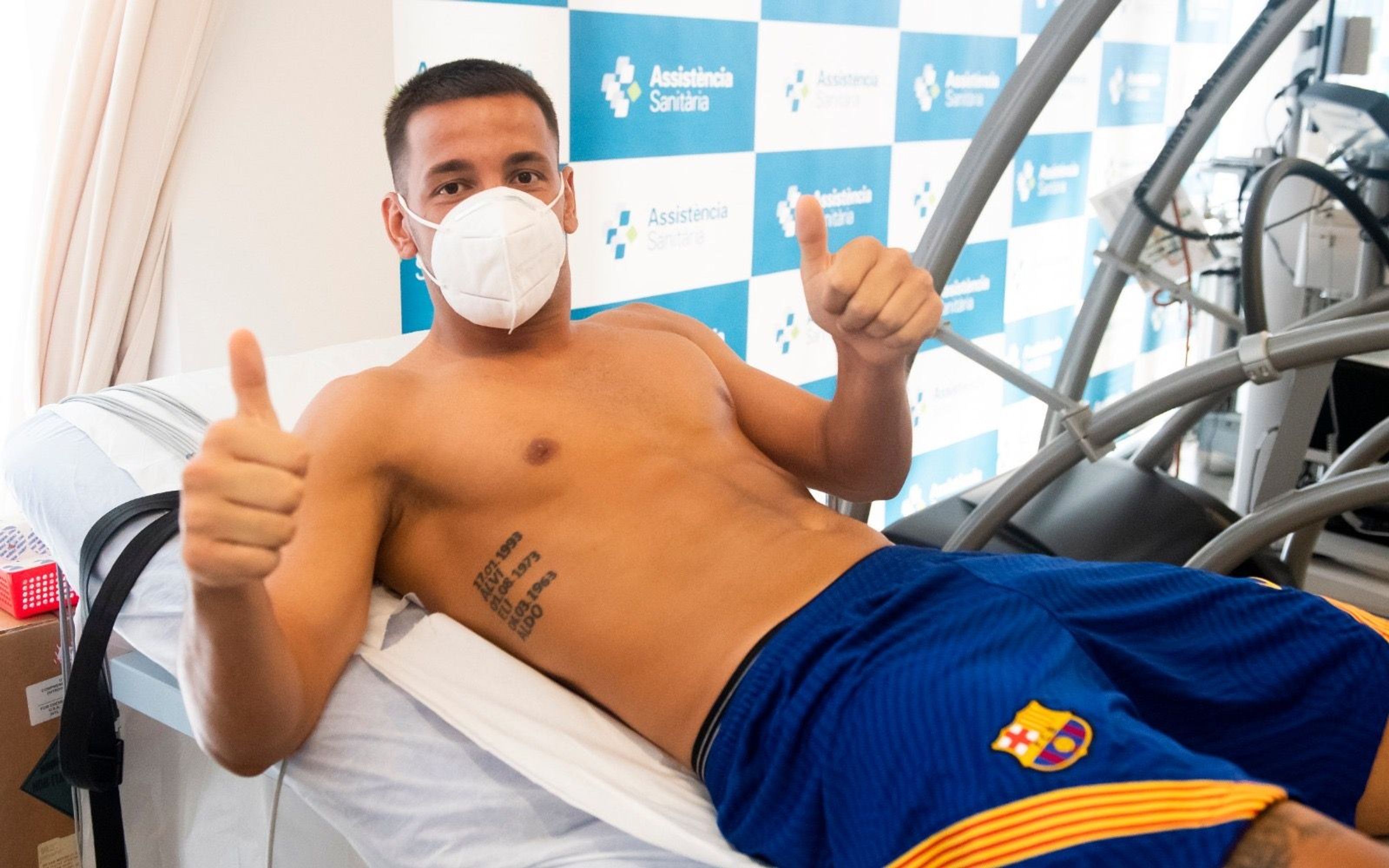 Barça B 2020/21 passing their medical checkups