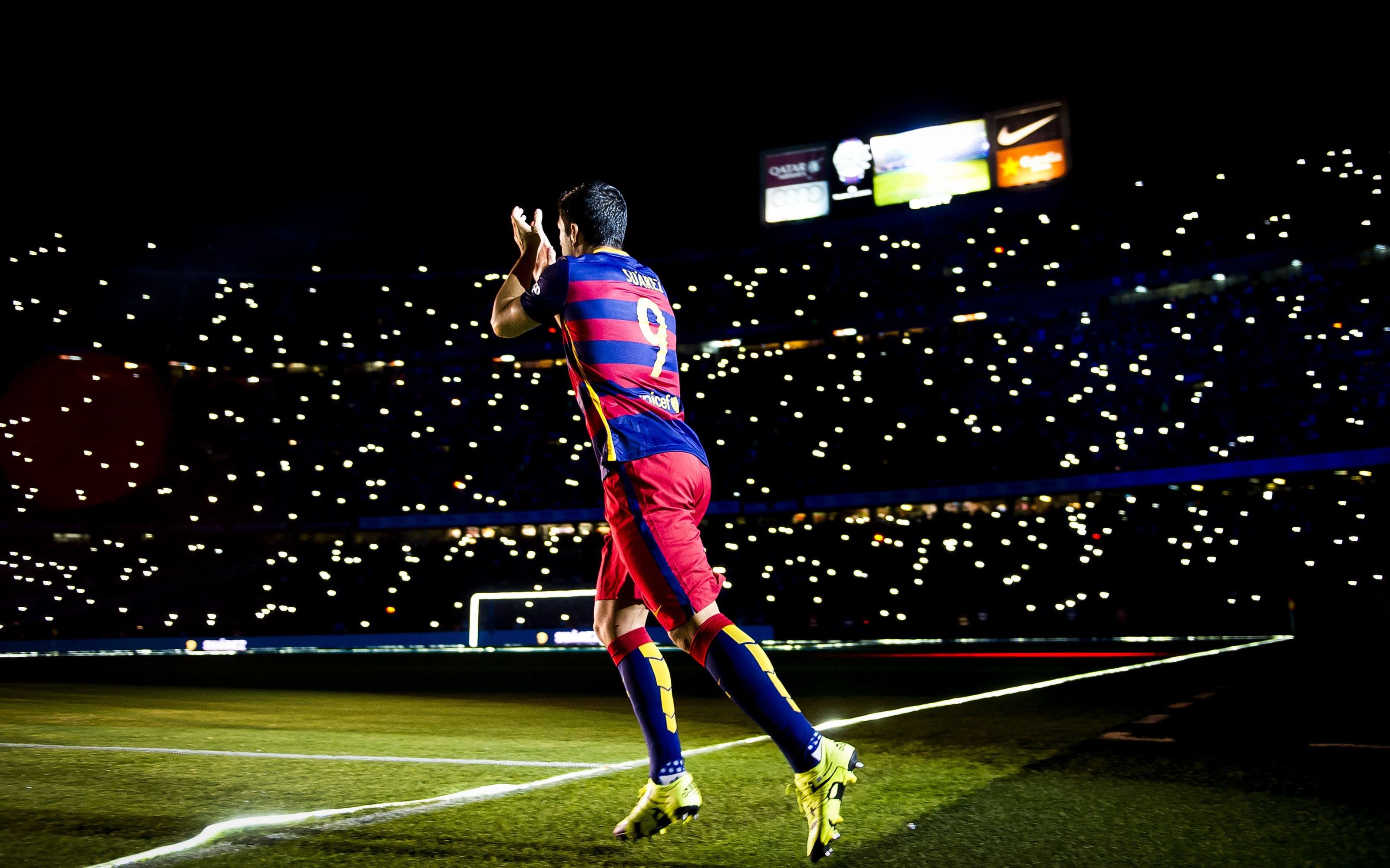 Luis Suárez at Barça, in photos