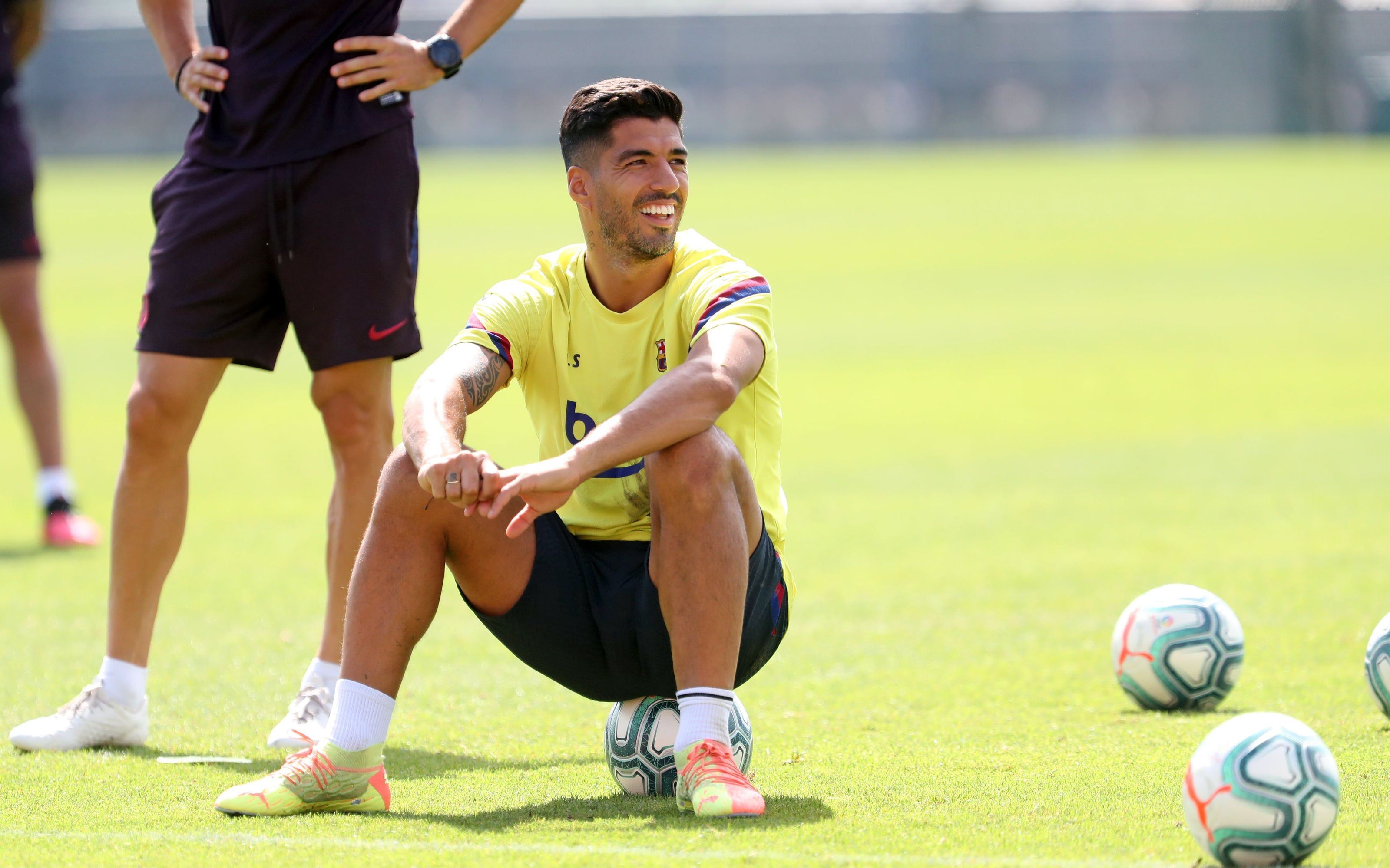 Luis Suárez at Barça, in photos