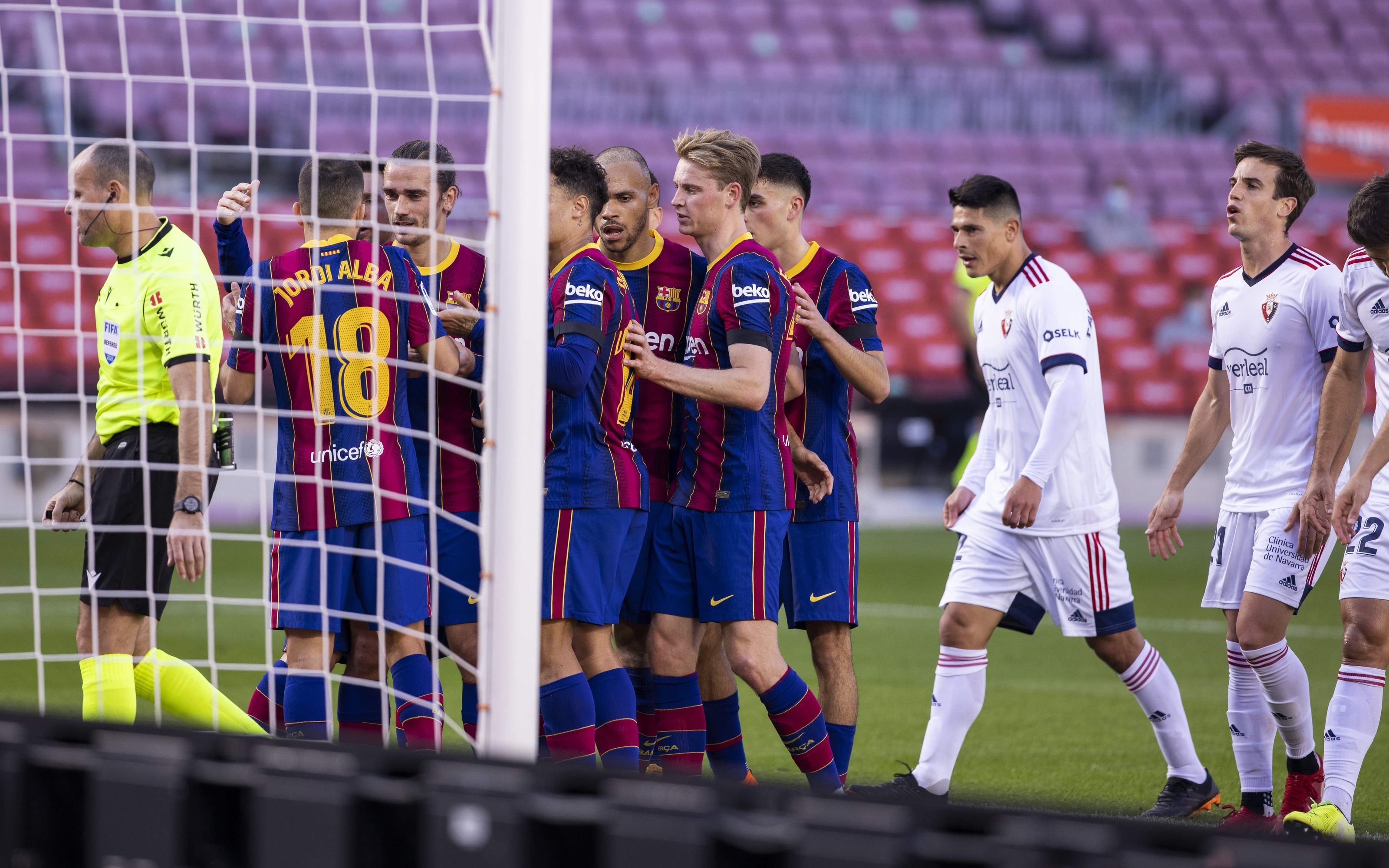 Barça's win over Osasuna in photos