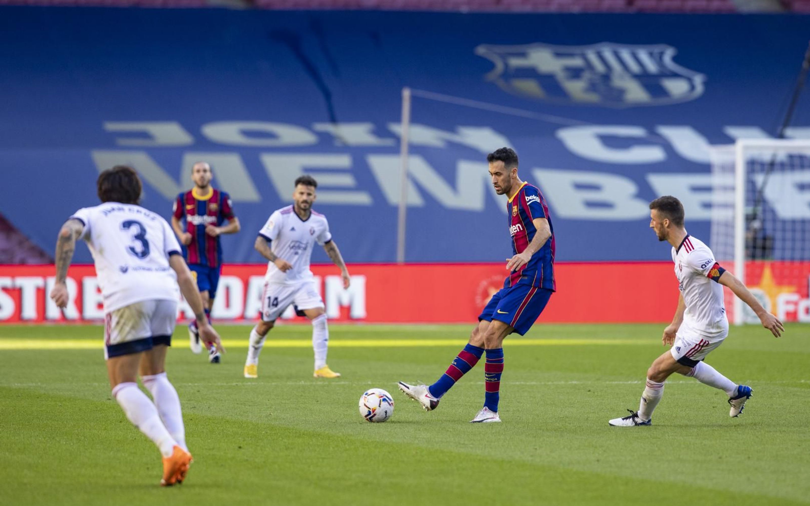 Barça's win over Osasuna in photos