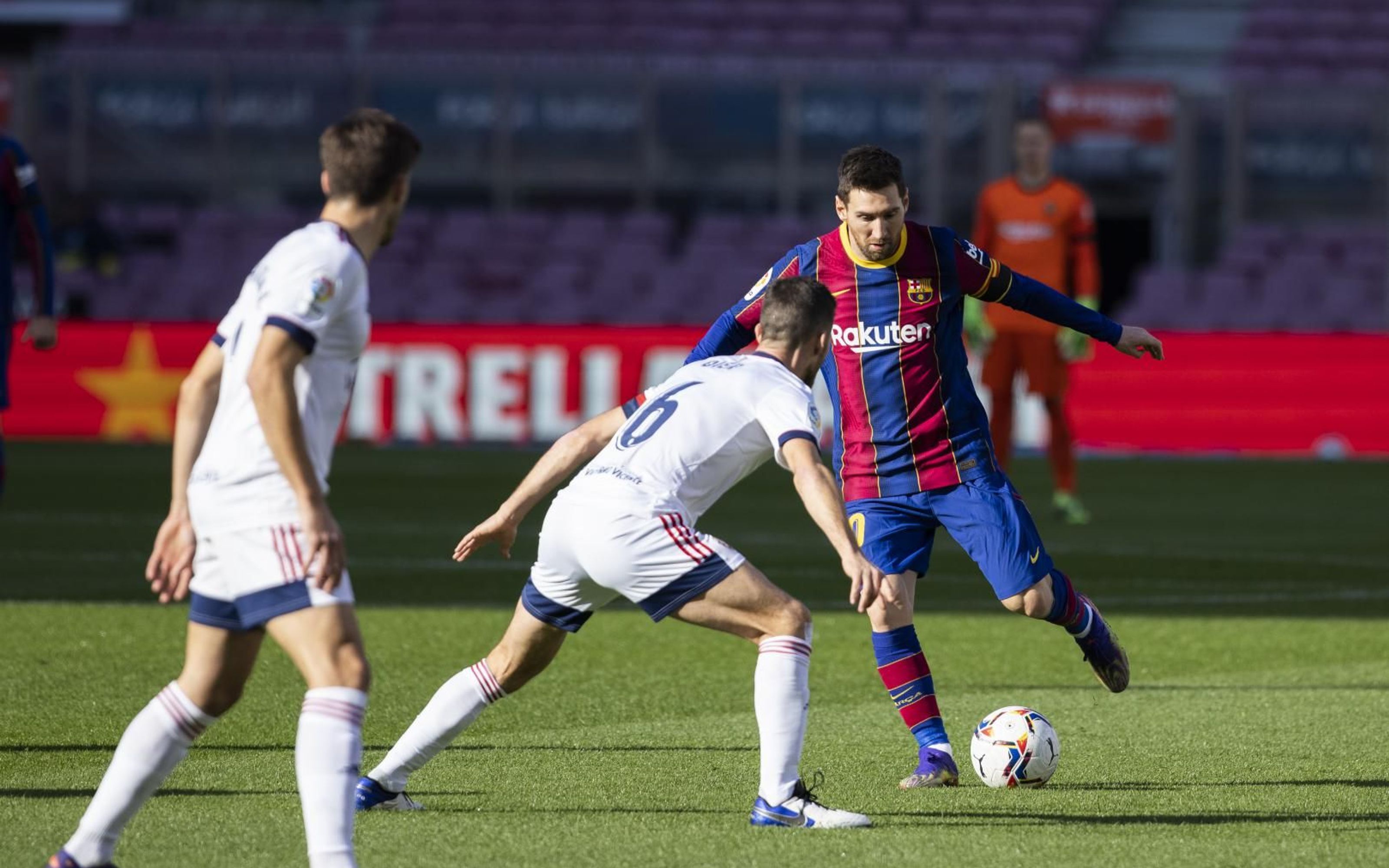 Barça's win over Osasuna in photos