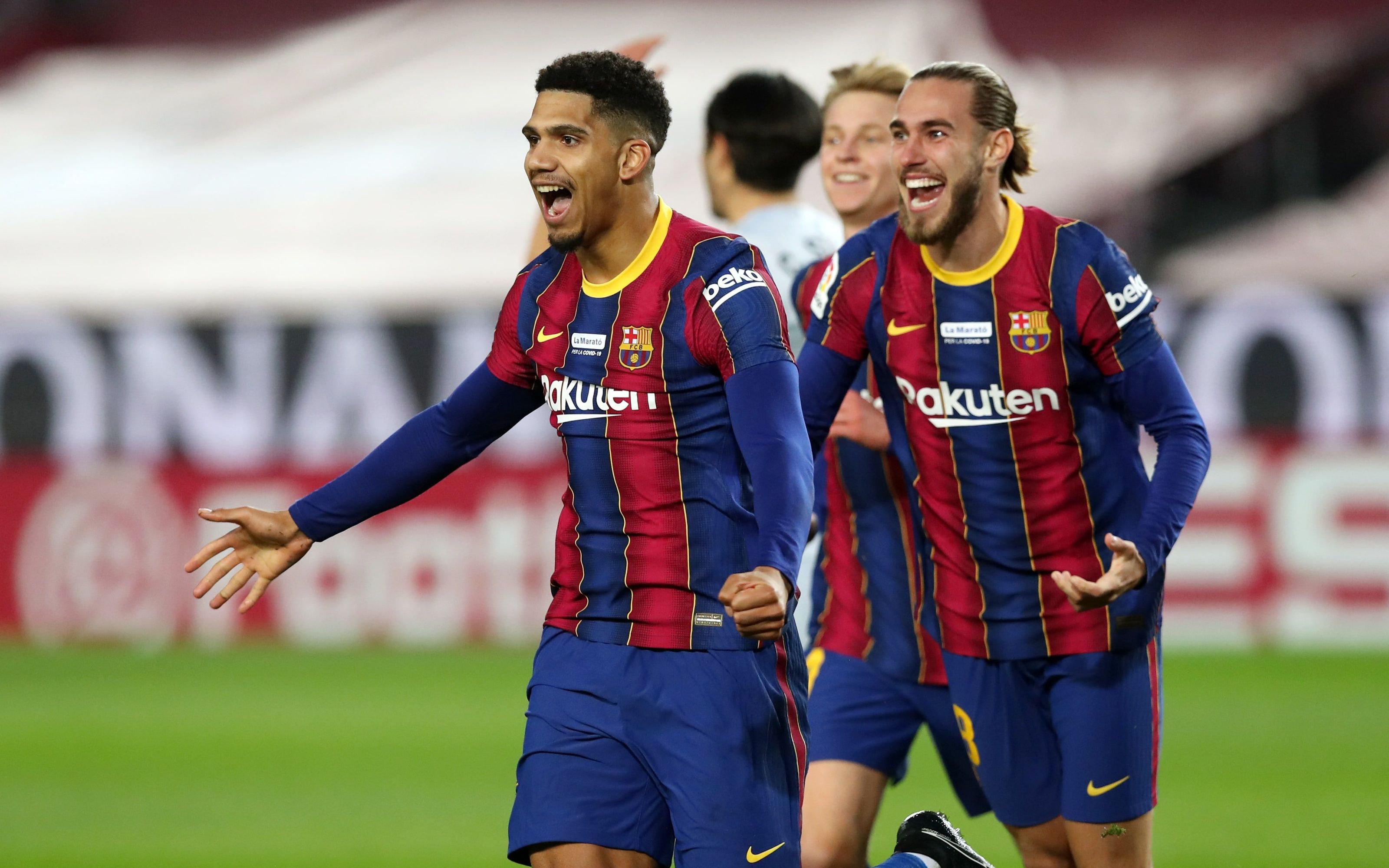 Barça v Valencia in photos