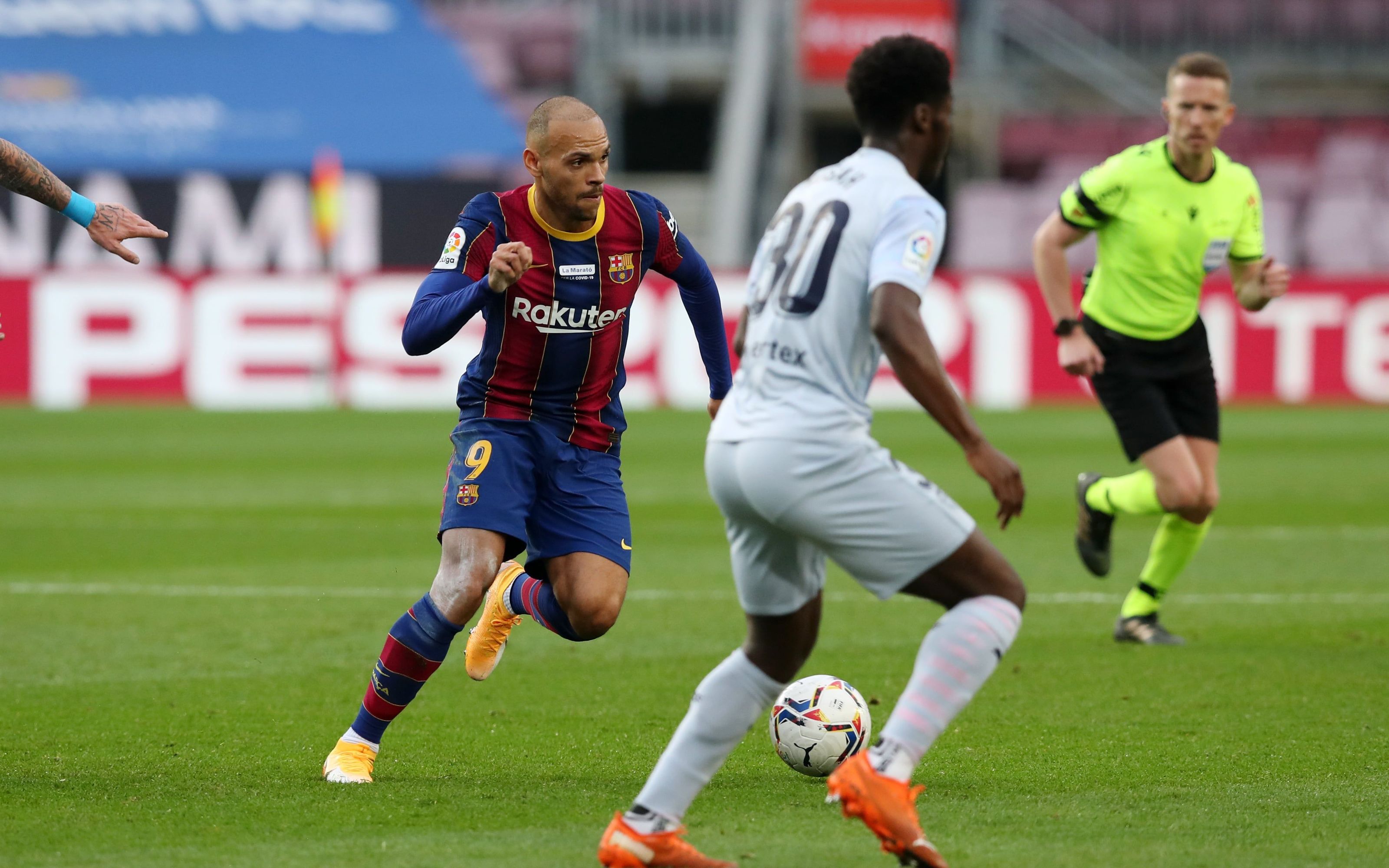 Barça v Valencia in photos