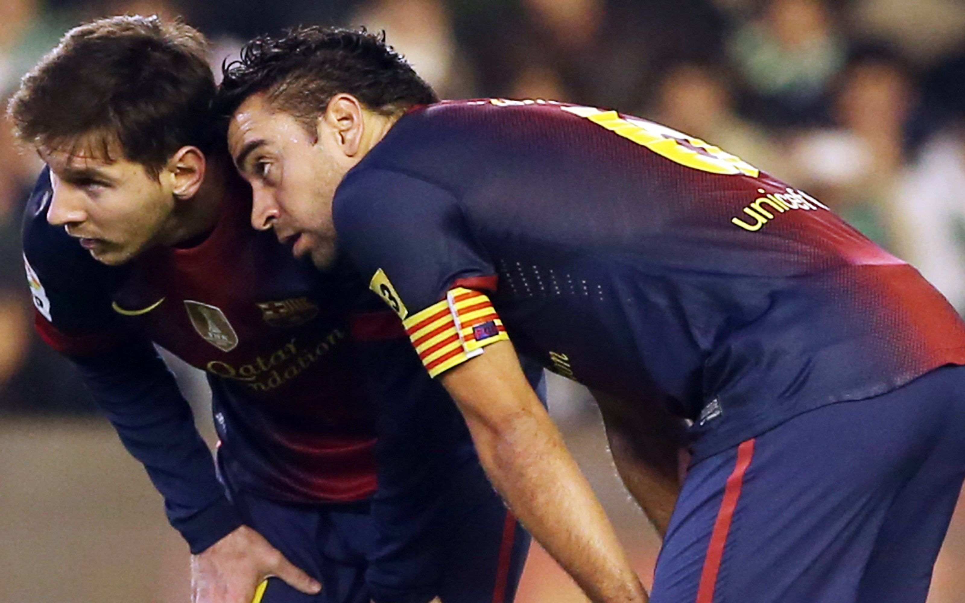 Xavi and Messi, the two players with the most games in Barça's history