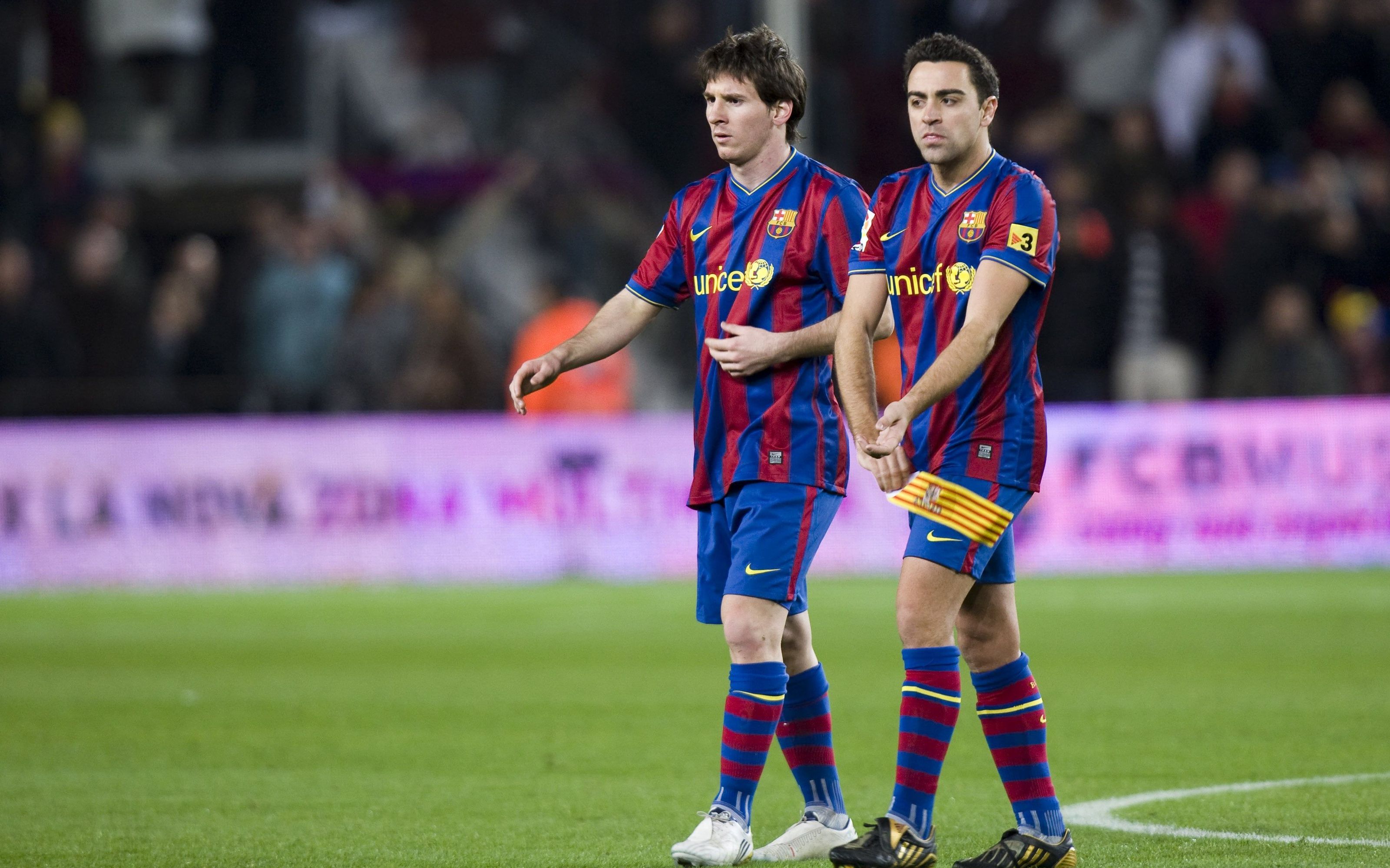 Xavi and Messi, the two players with the most games in Barça's history
