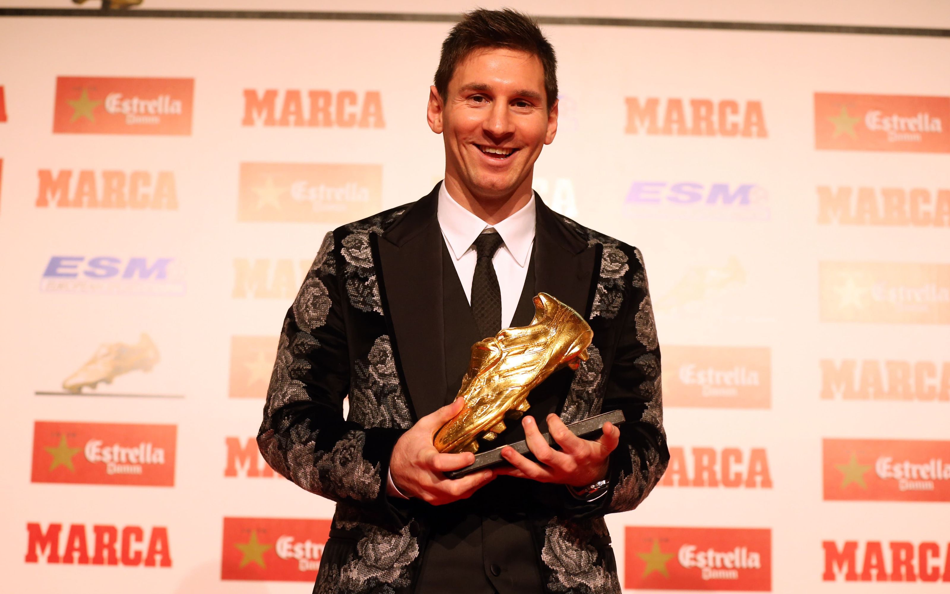 Leo Messi's years at FC Barcelona in pictures