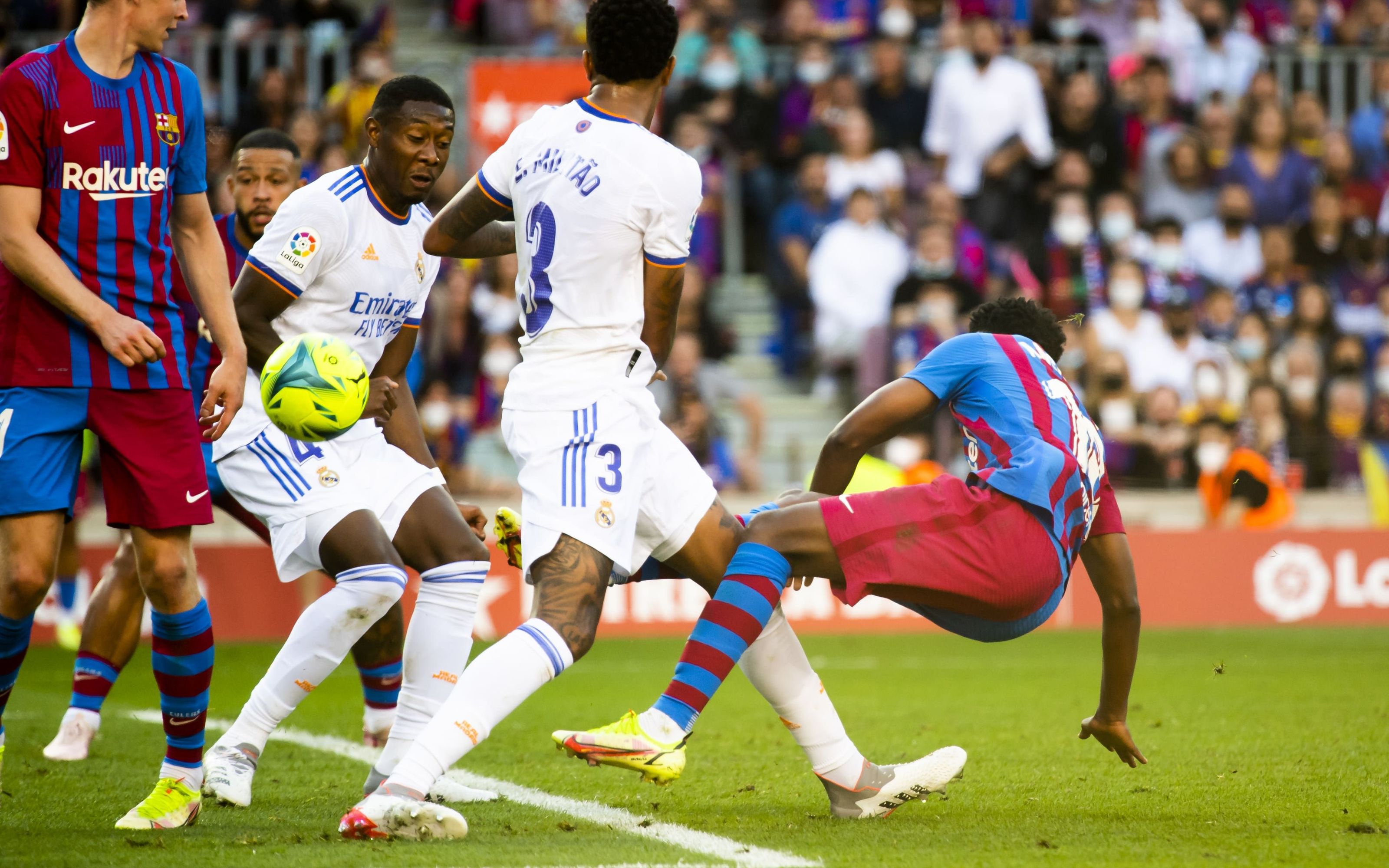 The photos from Barça v Real Madrid