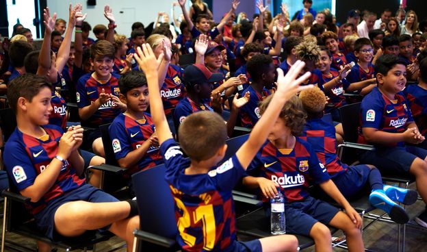 Barça Academy - Summer Camps in Barcelona: Packs with residence ...