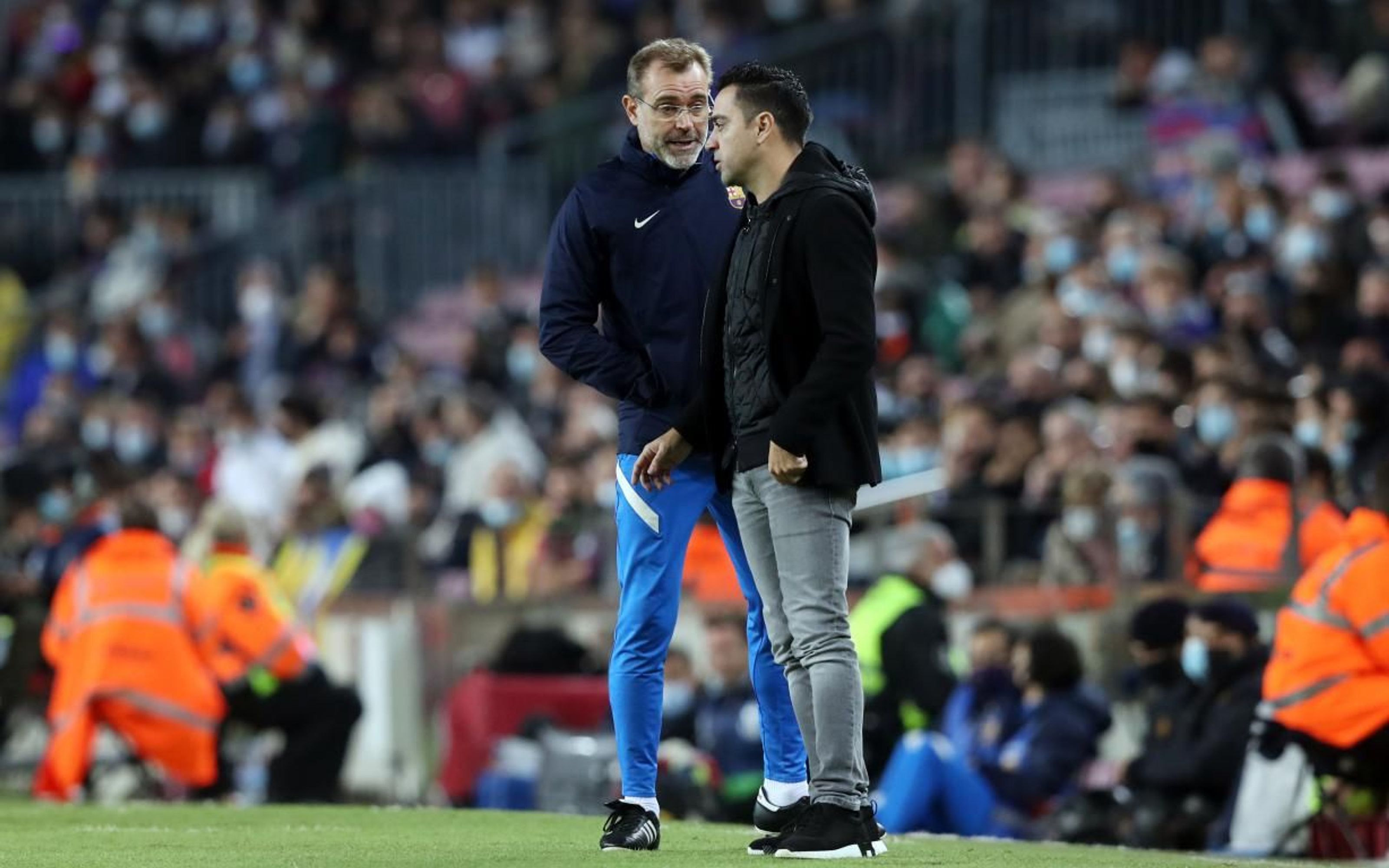 The other side of Xavi's debut