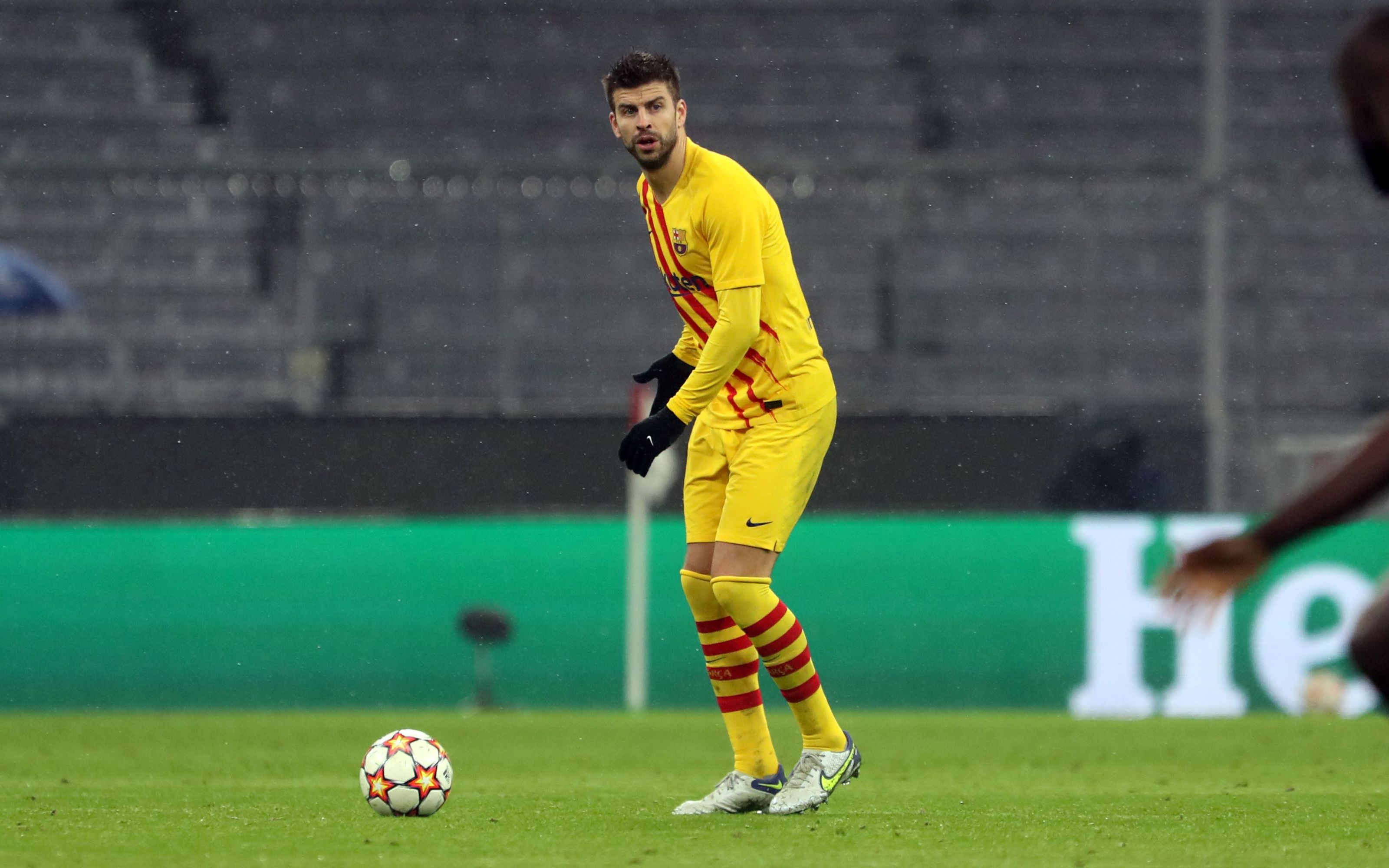 Bayern Munich v Barça in photos