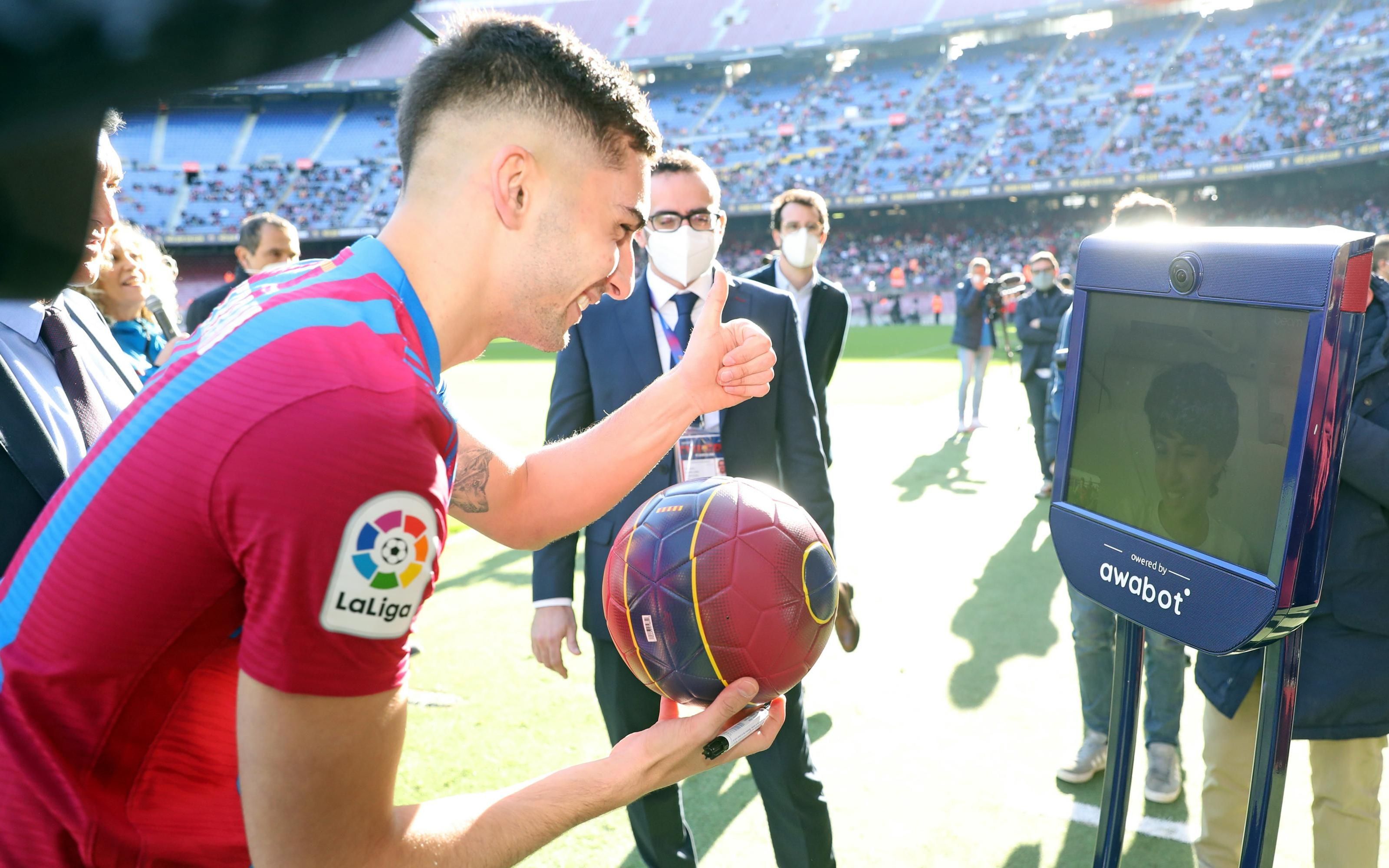La presentación de Ferran Torres, en imágenes