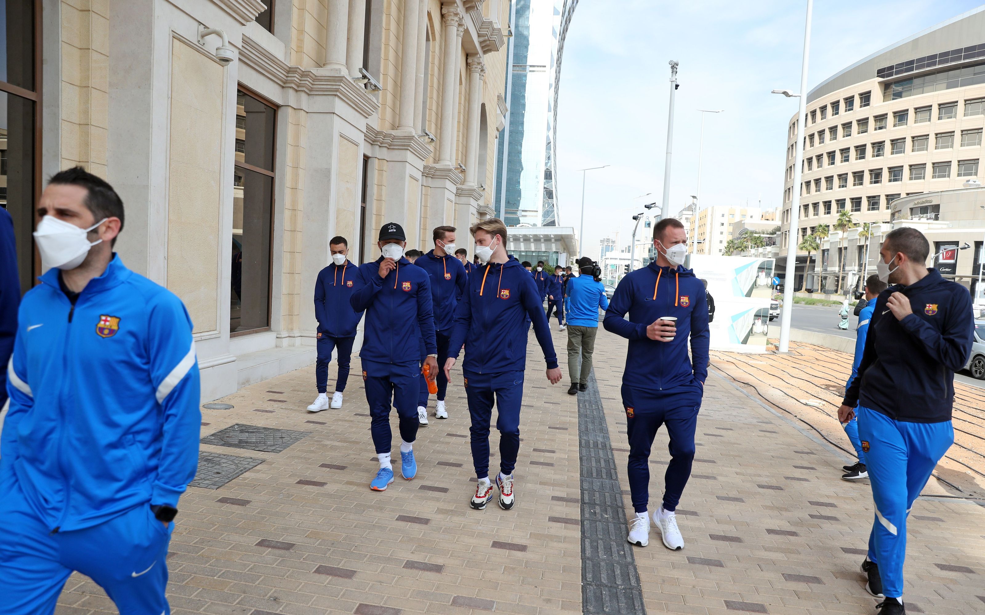 El passeig matinal a Riad, en imatges