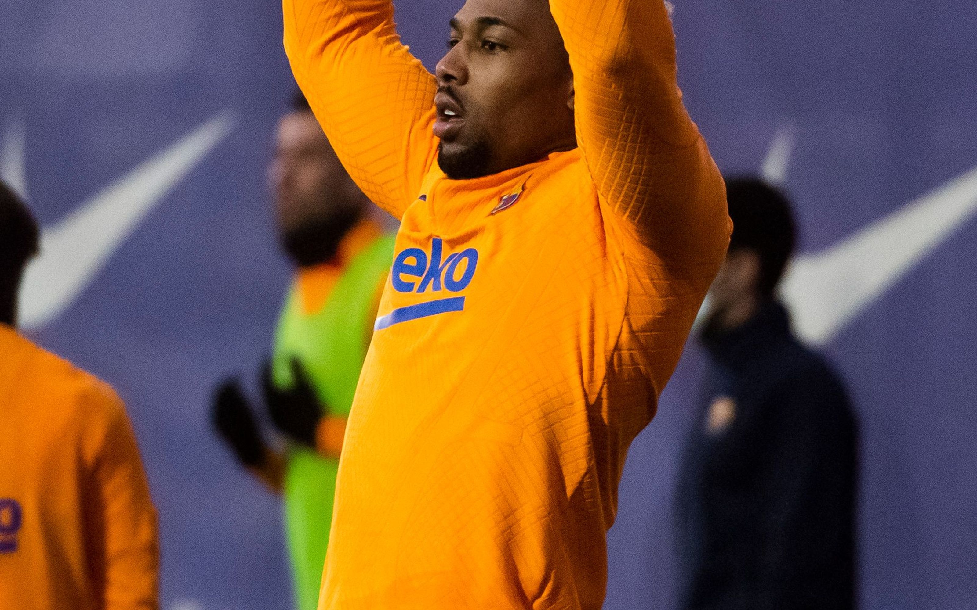 Adama's first training session in photos