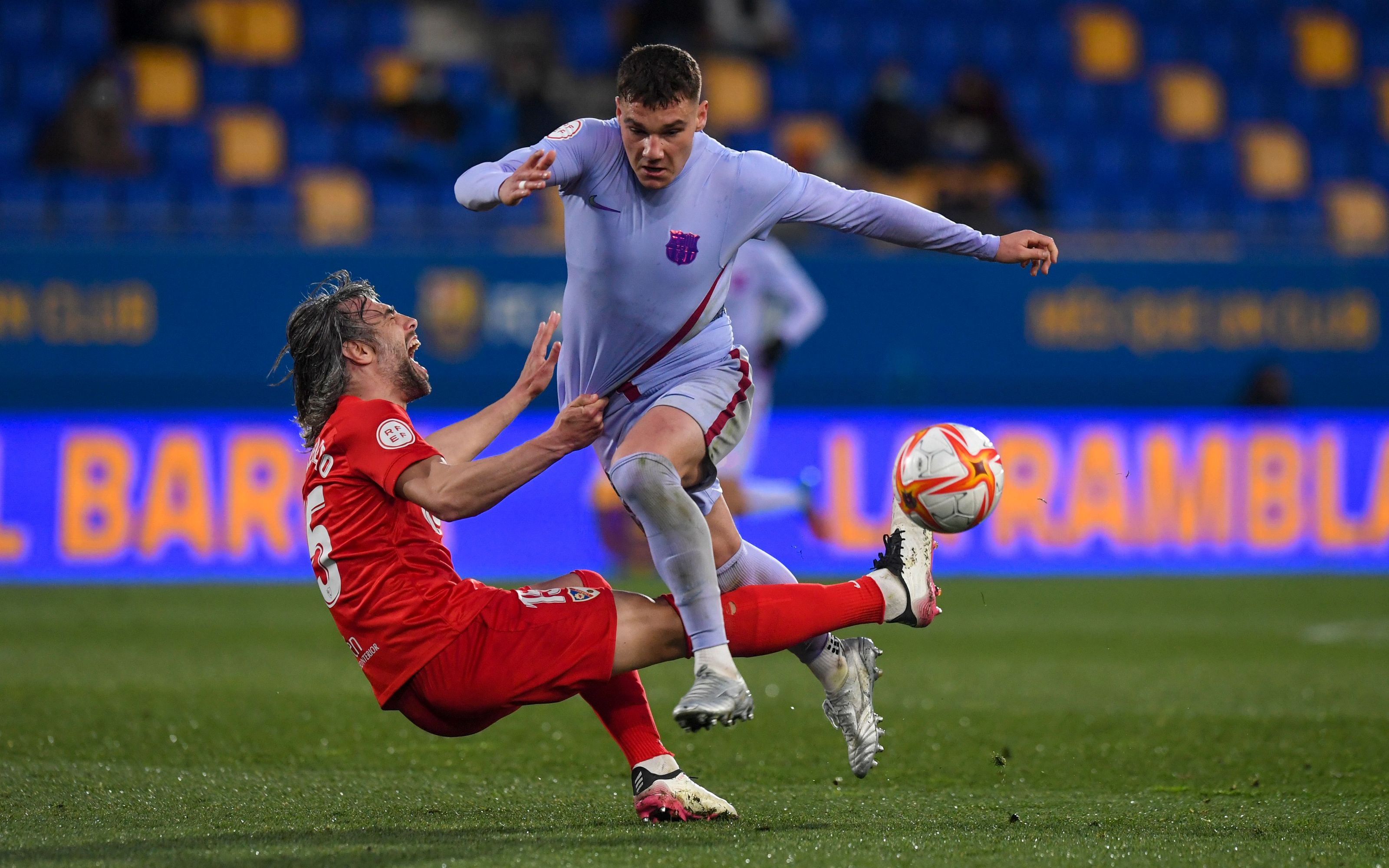 Barça B 1- 1Linares Deportivo