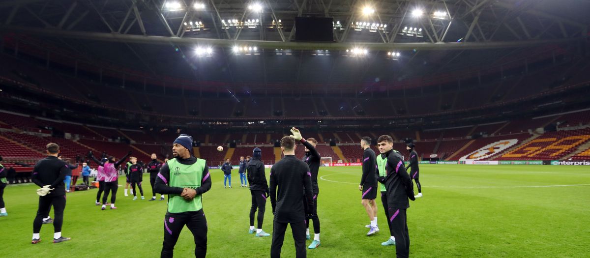 Training at the Nef Stadium in Istanbul