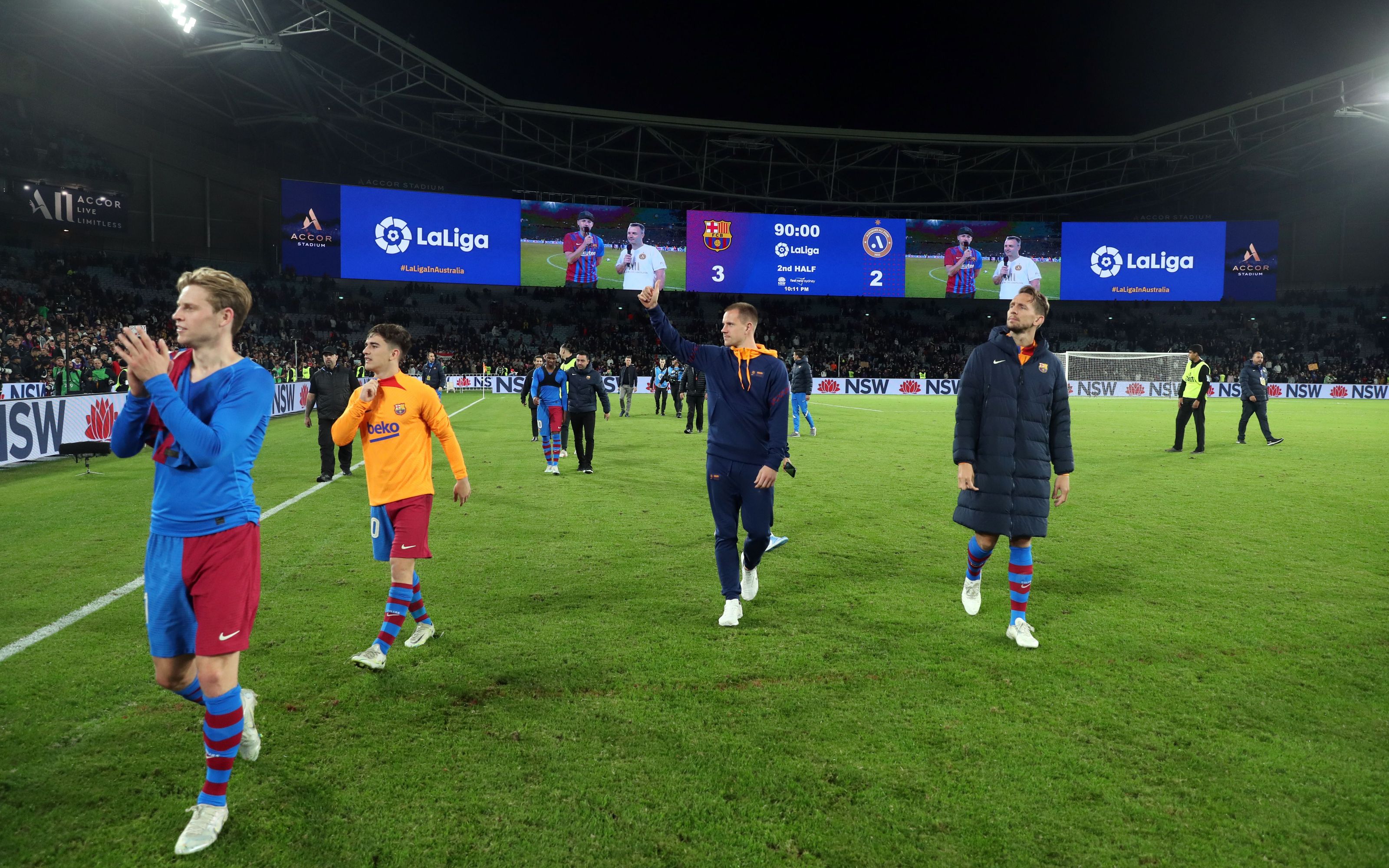 The best photos from the friendly in Sydney