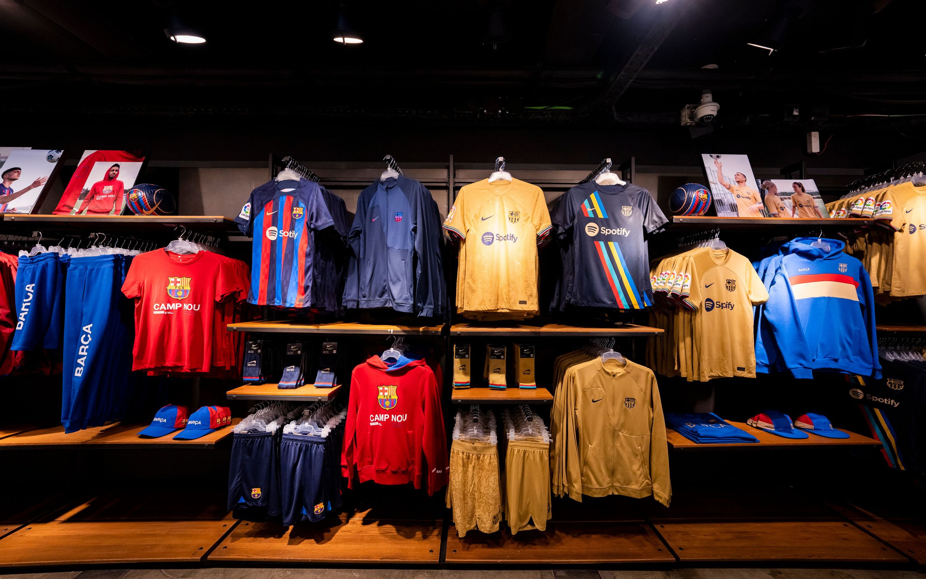 Seventh official Barça Store opens opposite Sagrada Família