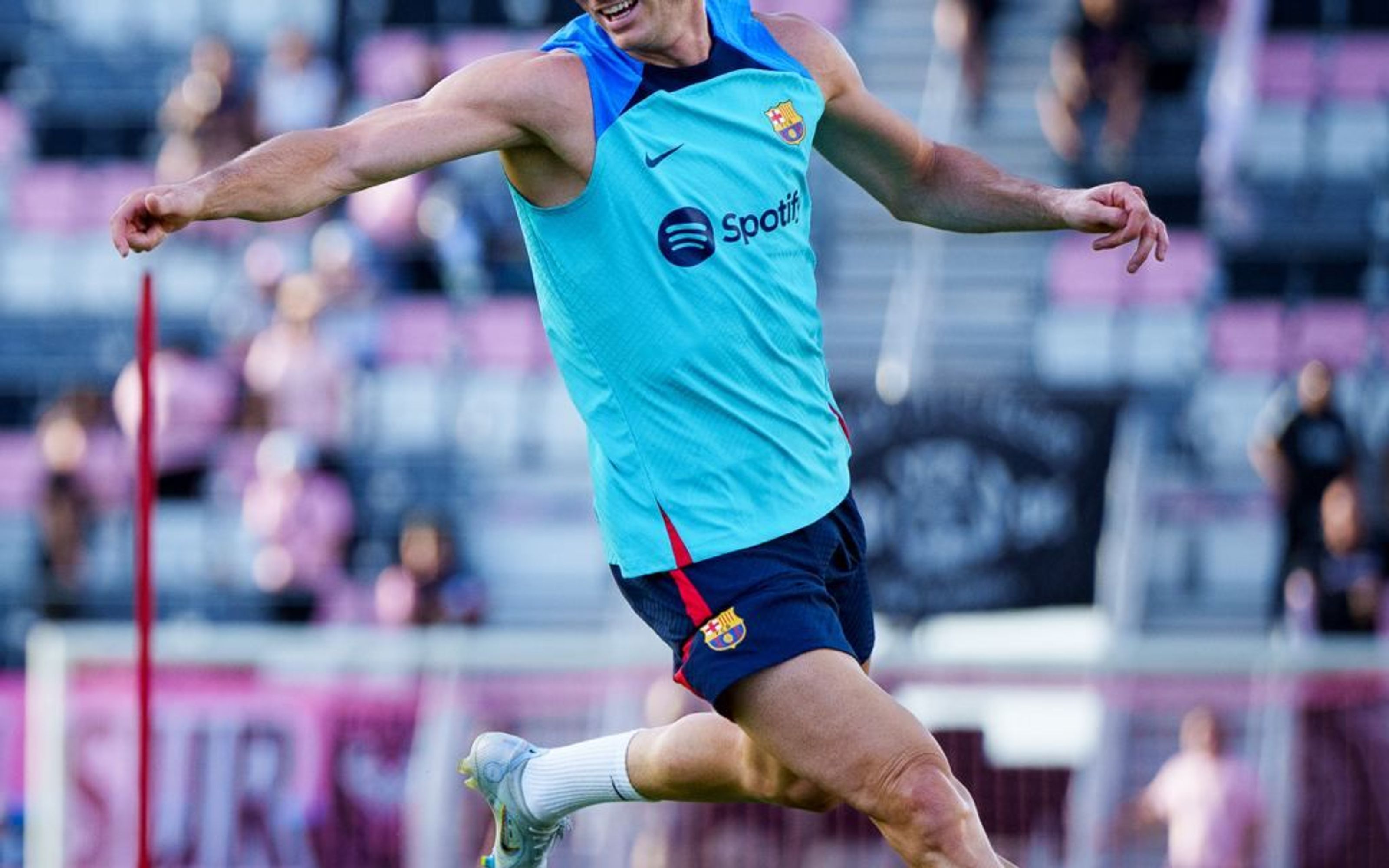 Lewandowski training in Miami