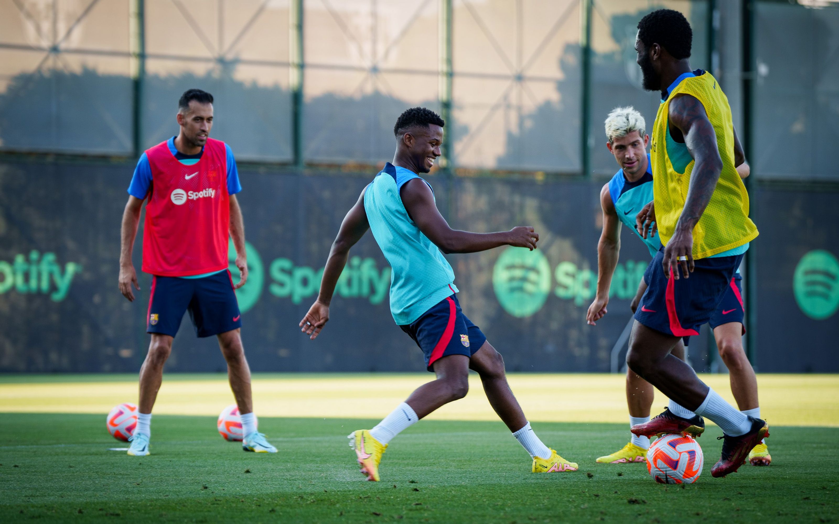 Photos of first training session back in Barcelona