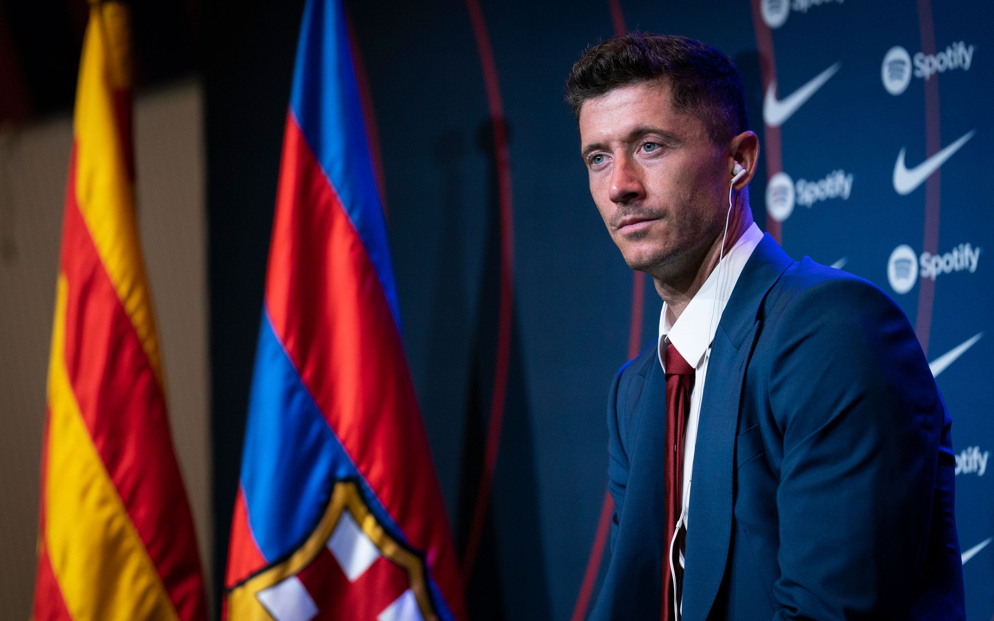 Lewandowski's presentation in photos
