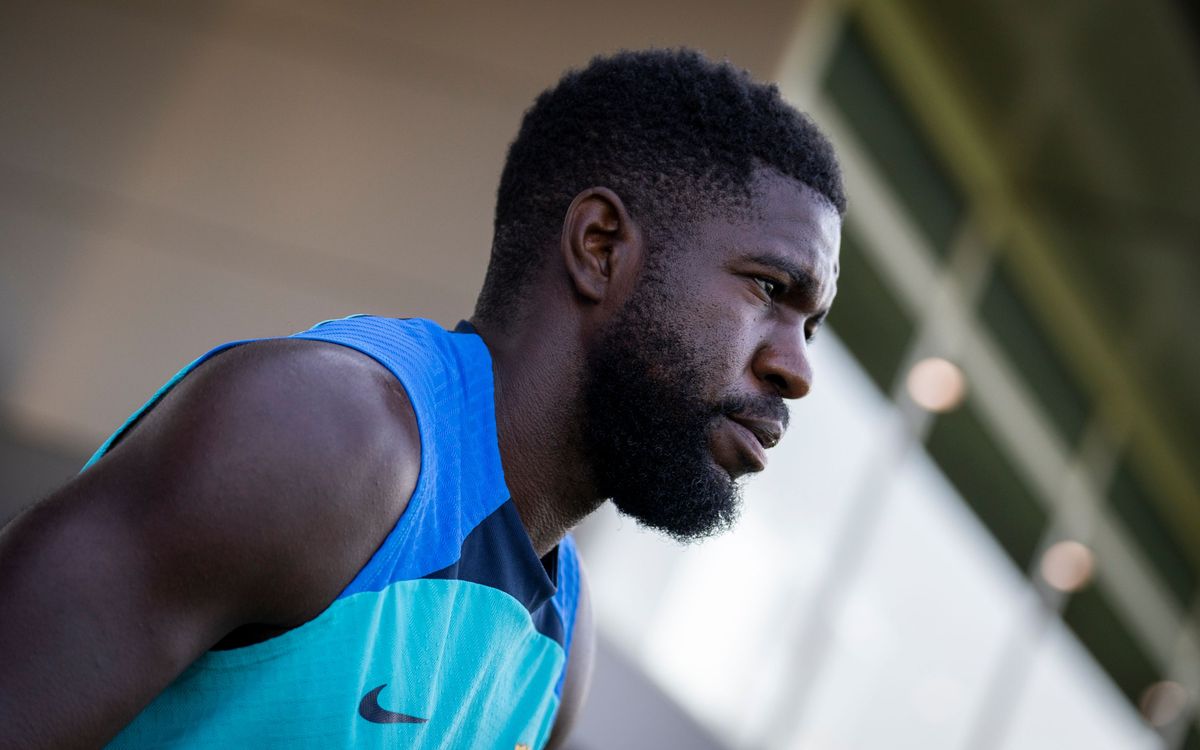 Samuel Umtiti loaned to US Lecce
