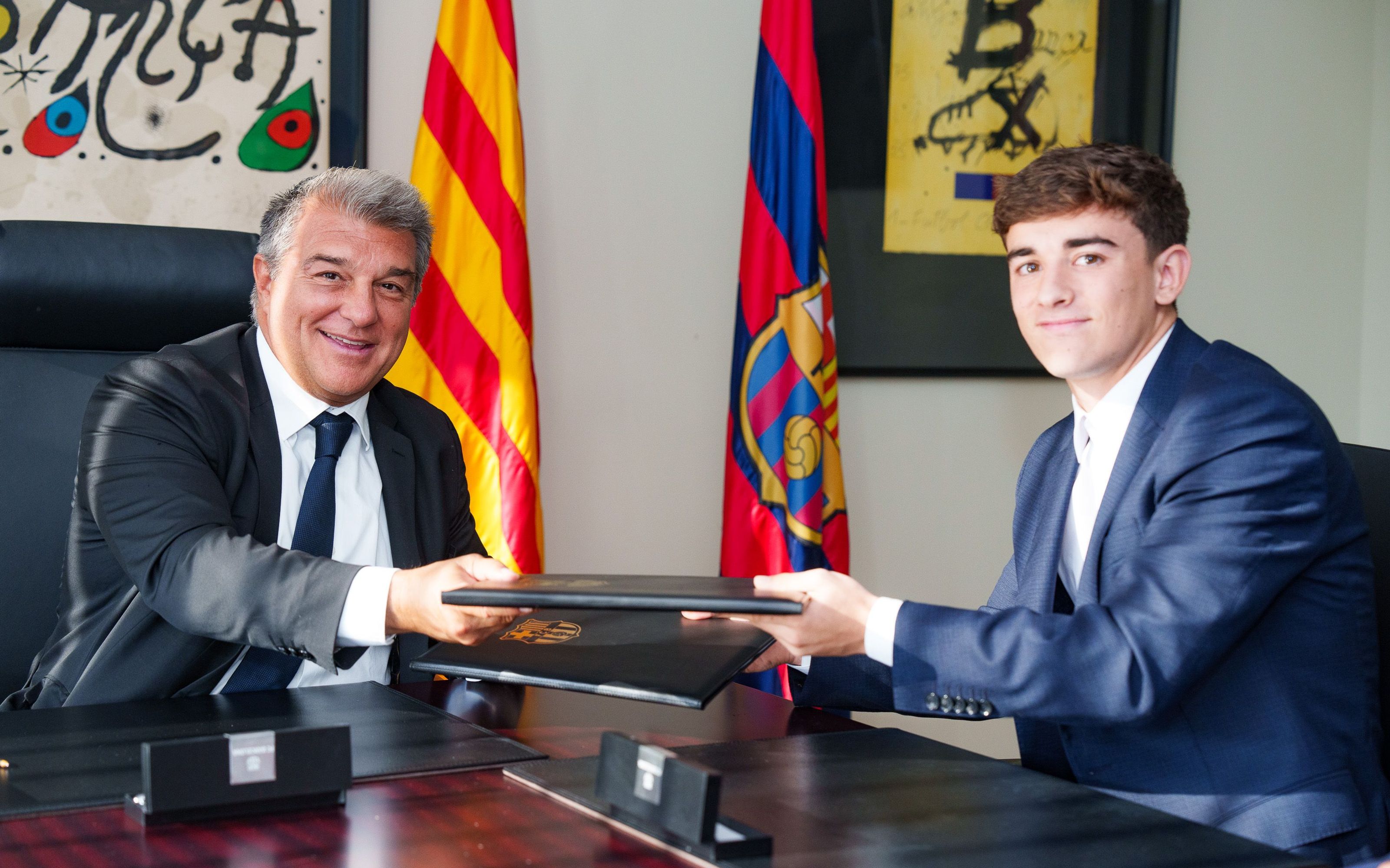 Así ha sido el acto de renovación de Gavi