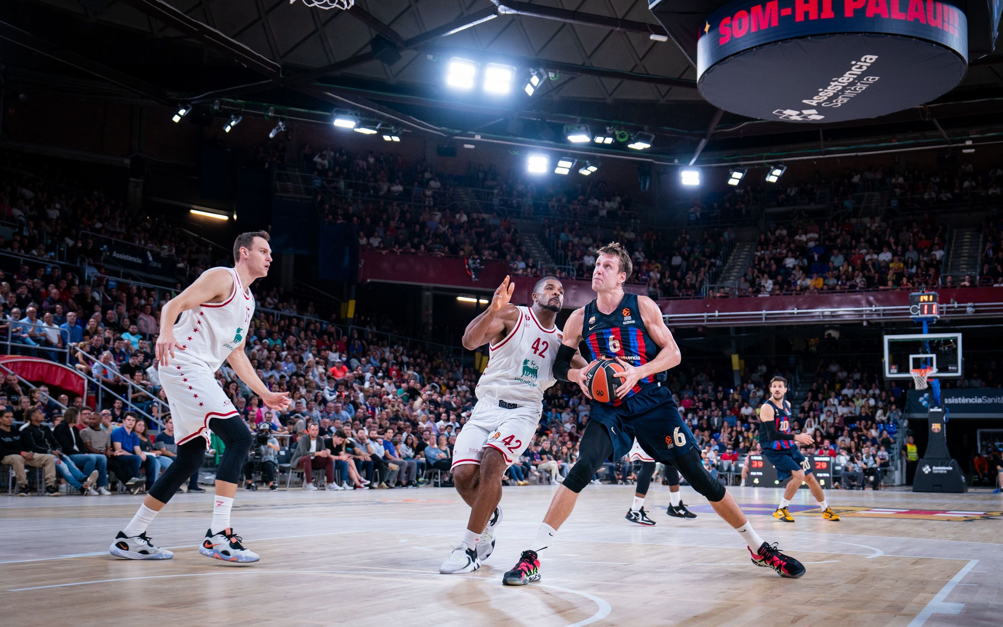 Barça - Milan (74-56)