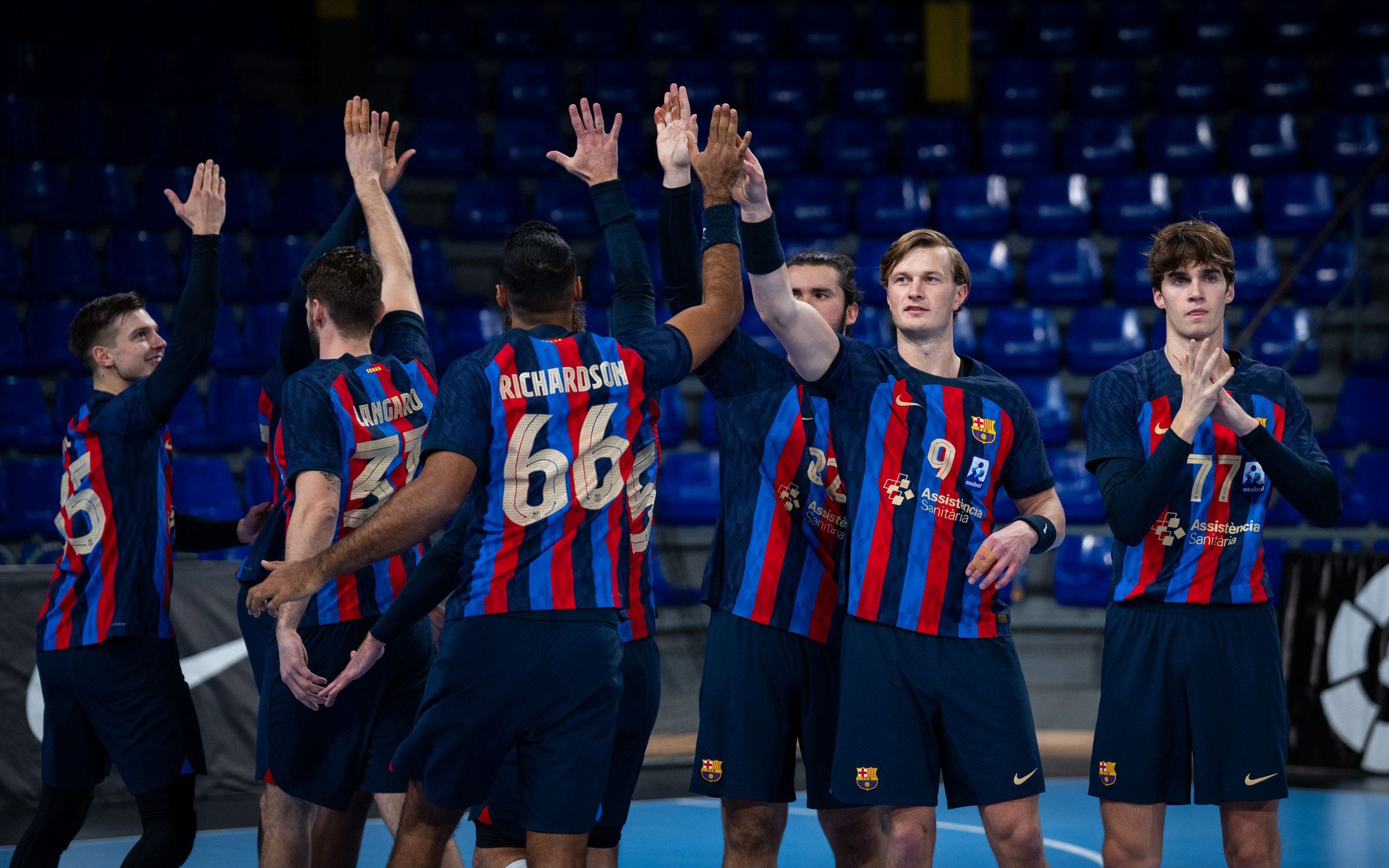 FC Barcelona 32-19 Blendio Sinfín