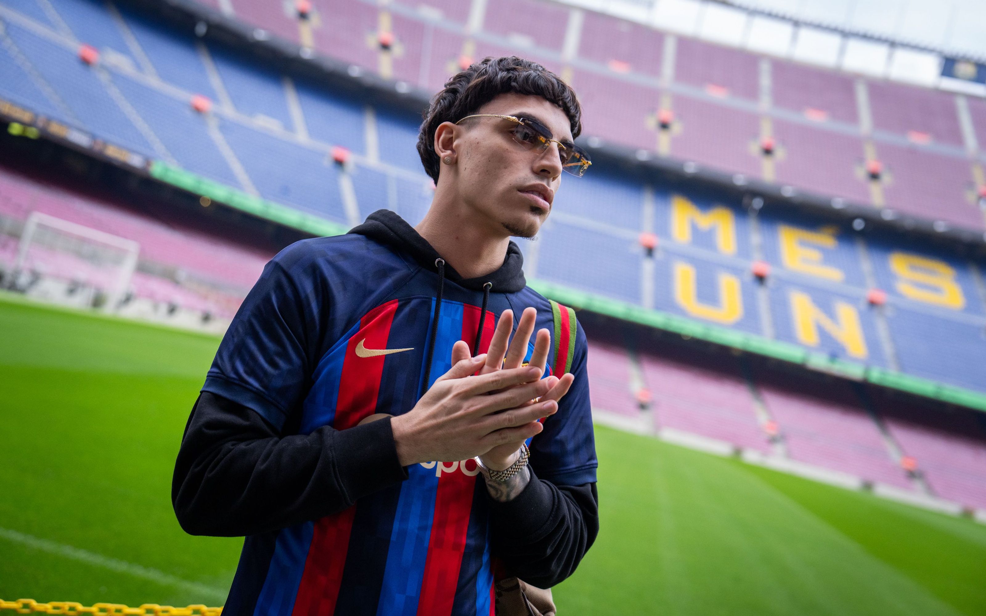 Visita de Luar La L a l'Spotify Camp Nou