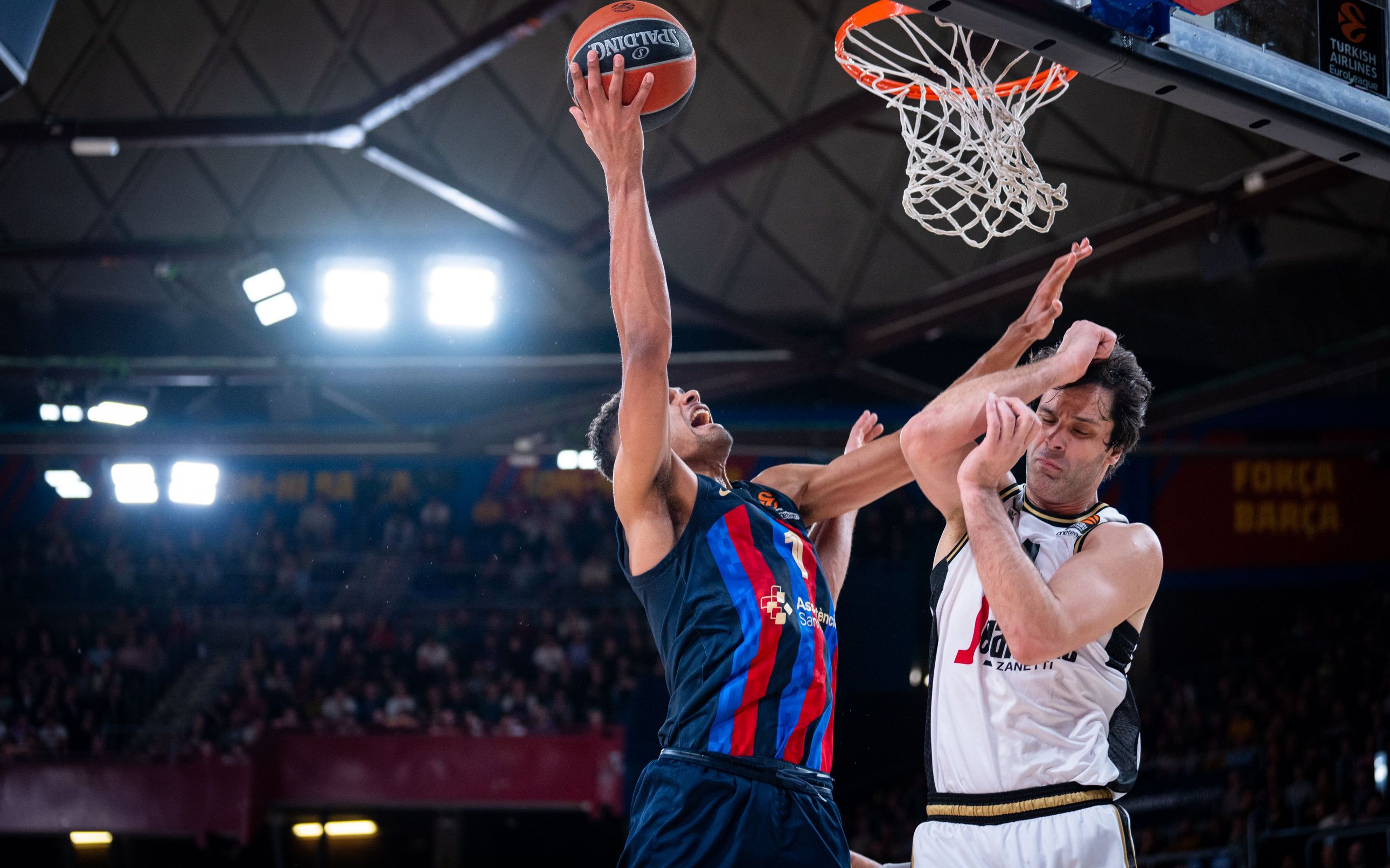 FC Barcelona 75-83 Virtus Segafredo Bologna