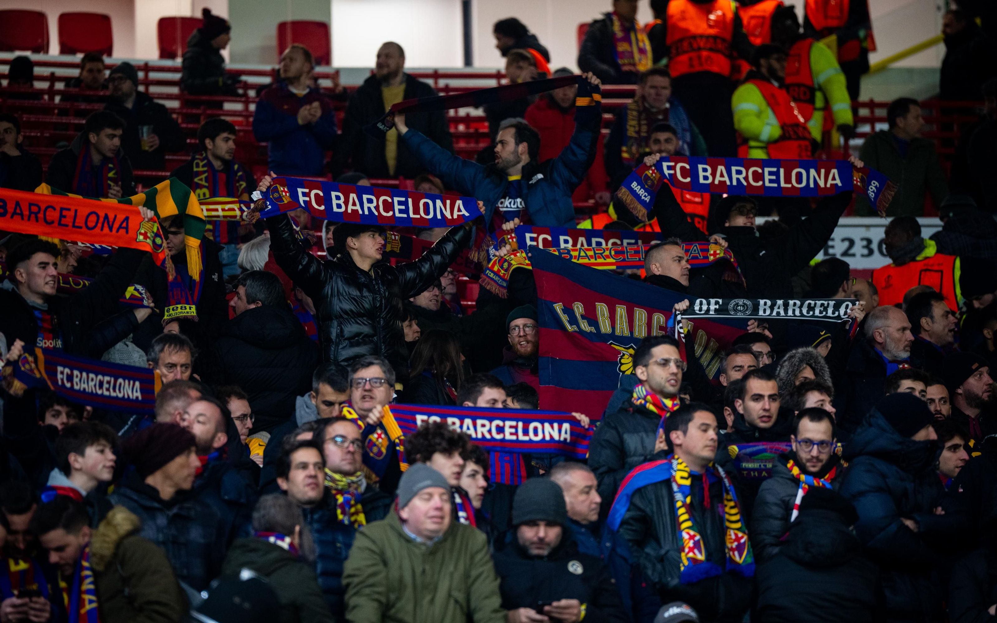 Manchester United v Barça in photos